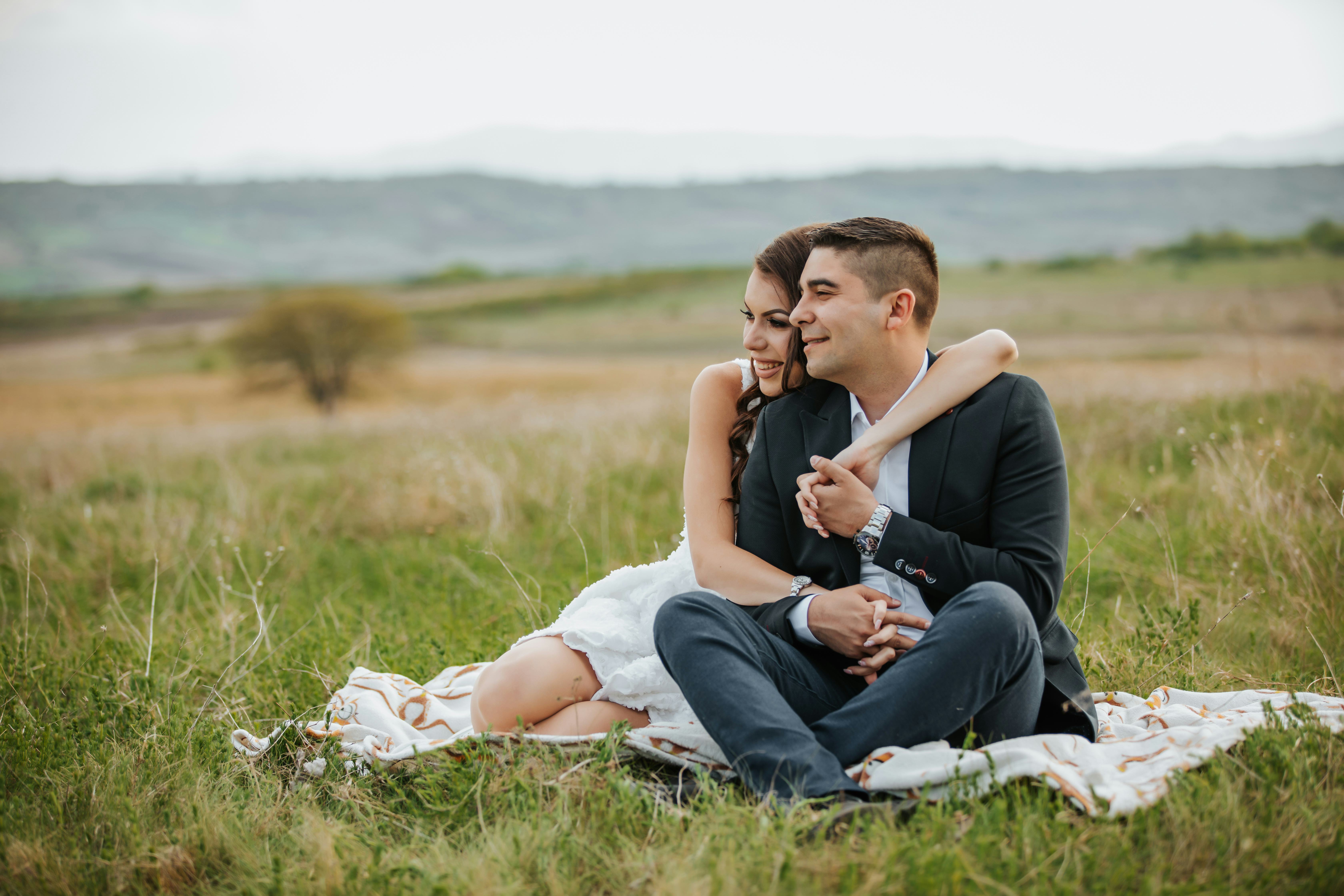 5 Subtle Ways Heteronormativity Sneaks Into Day-To-Day Life