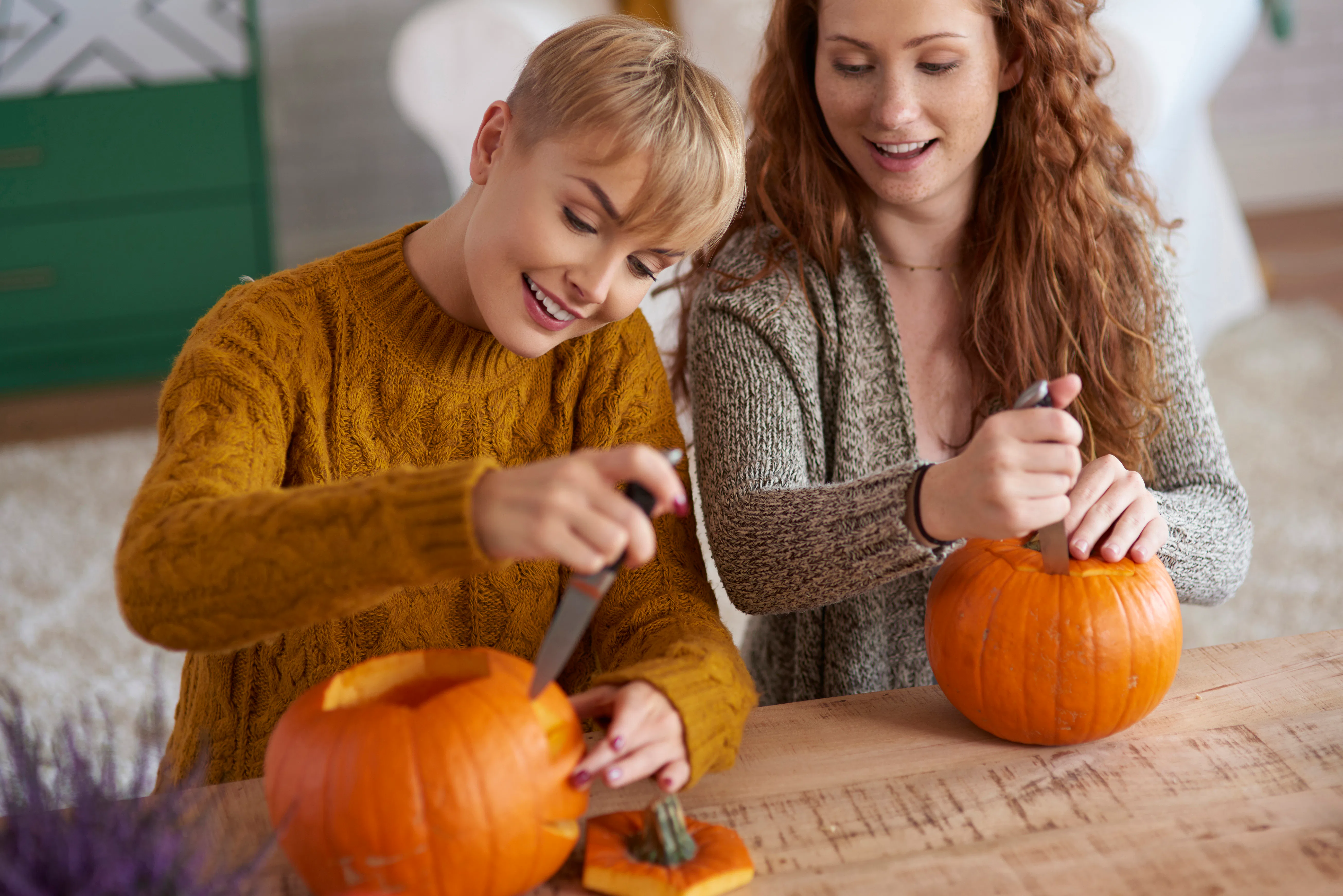 Pumpkin Carving Puns For Instagram Captions That Are So *Lit*