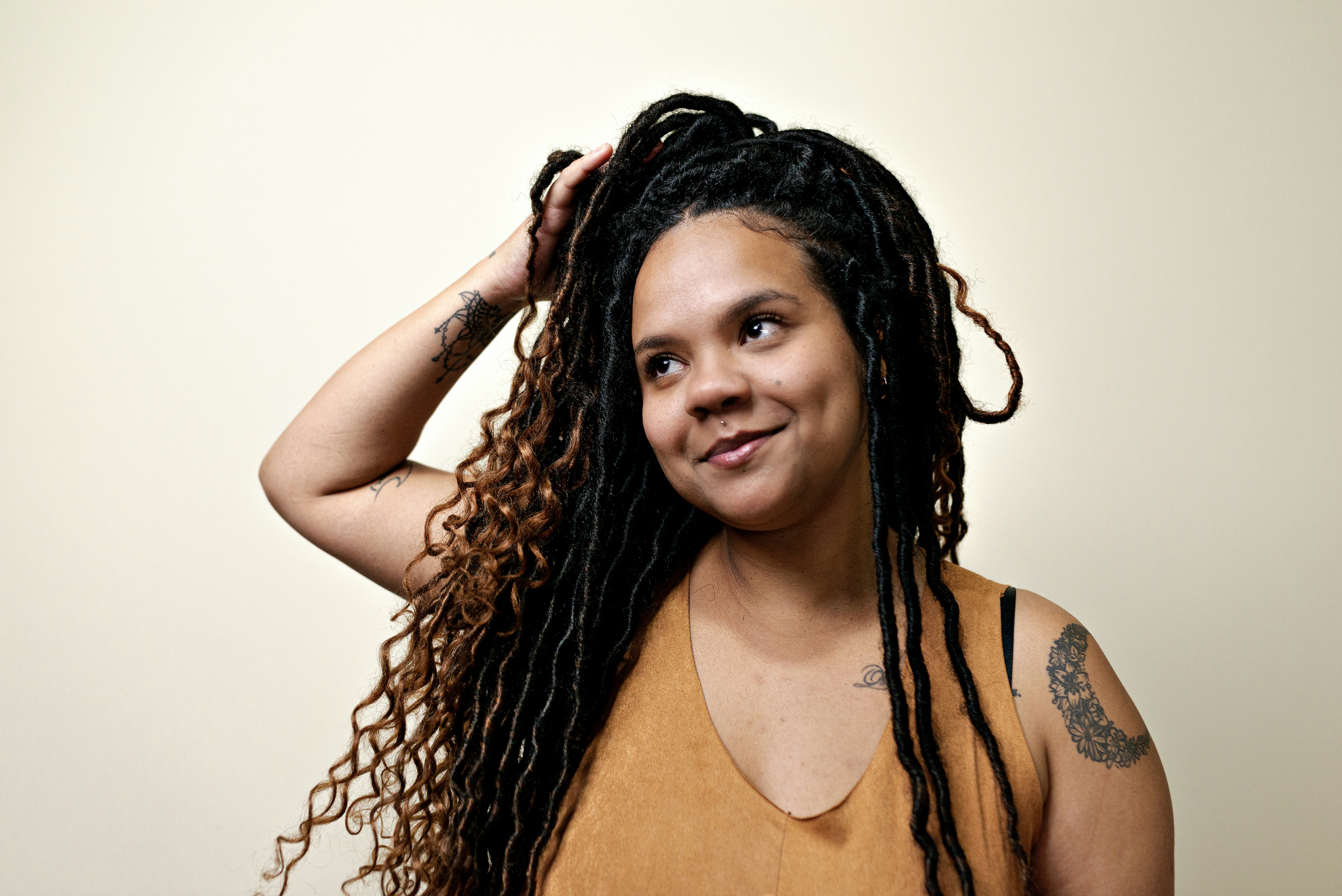 5 Soothing Itchy Scalp & Pain Relief Tips For Tight Braids