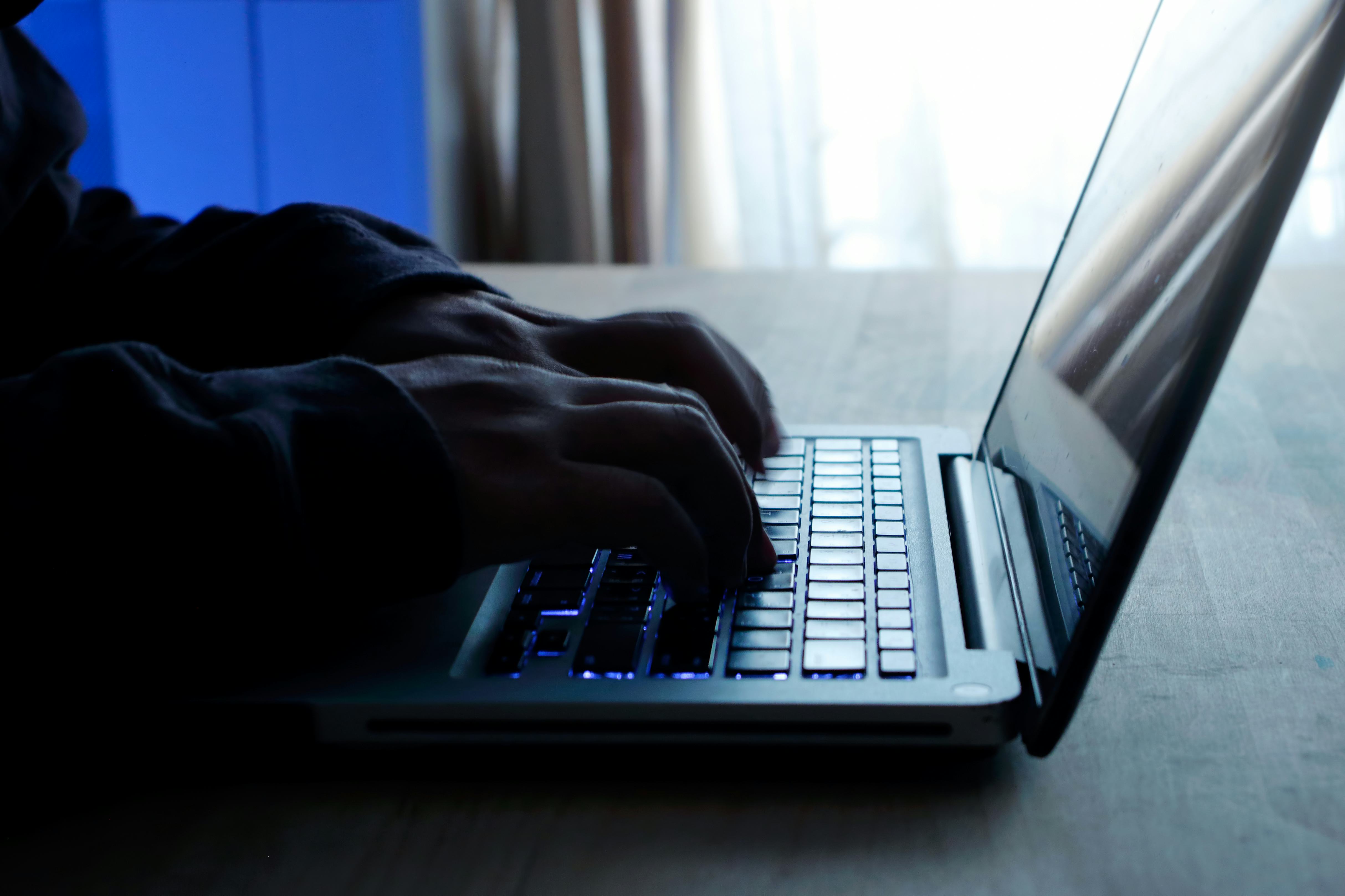 9 Creepy Urban Legends That Came From The Depths Of The Internet