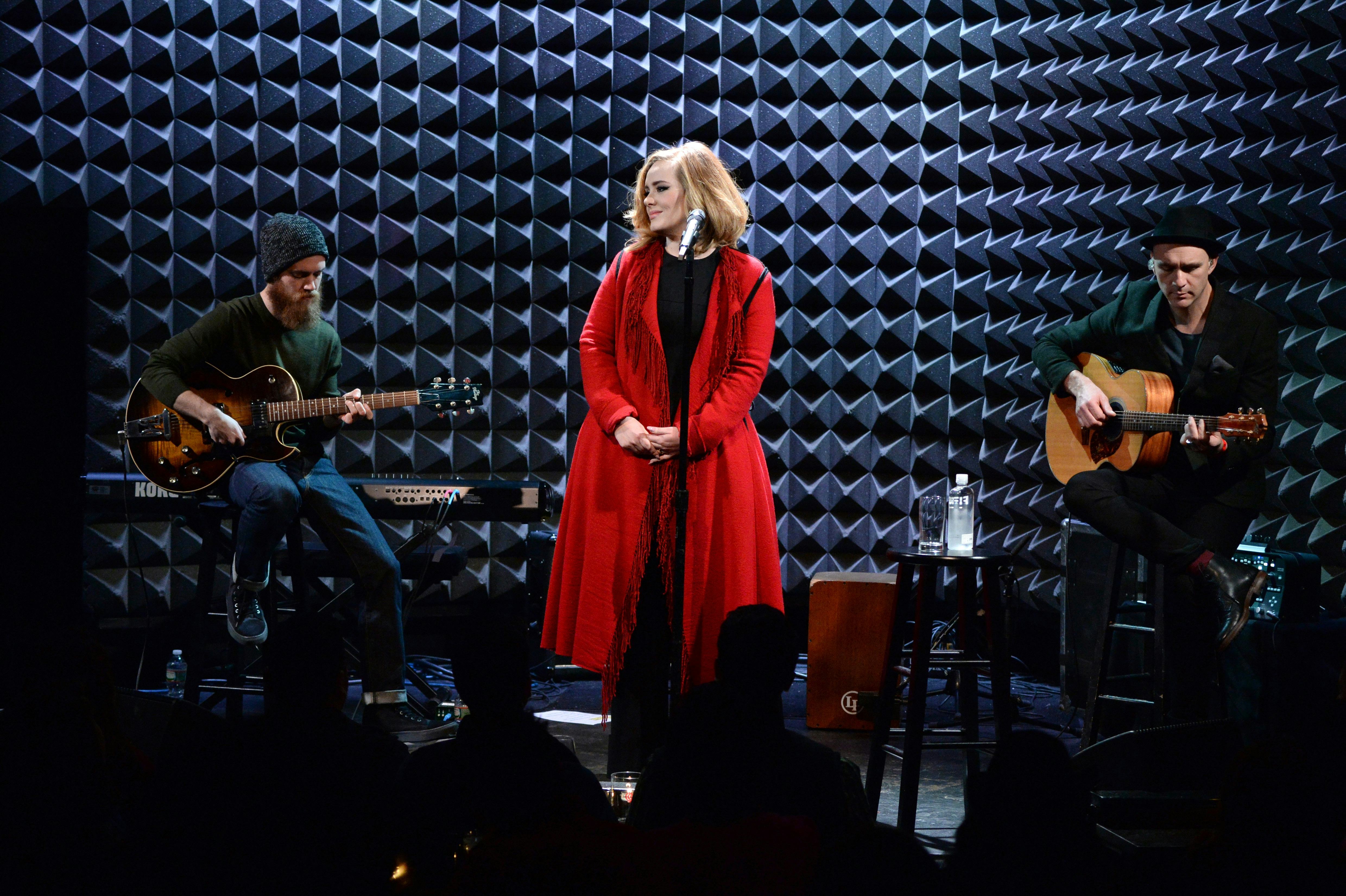 Adele's Best Song Performances, From "Someone Like You" To 'SNL' & The ...