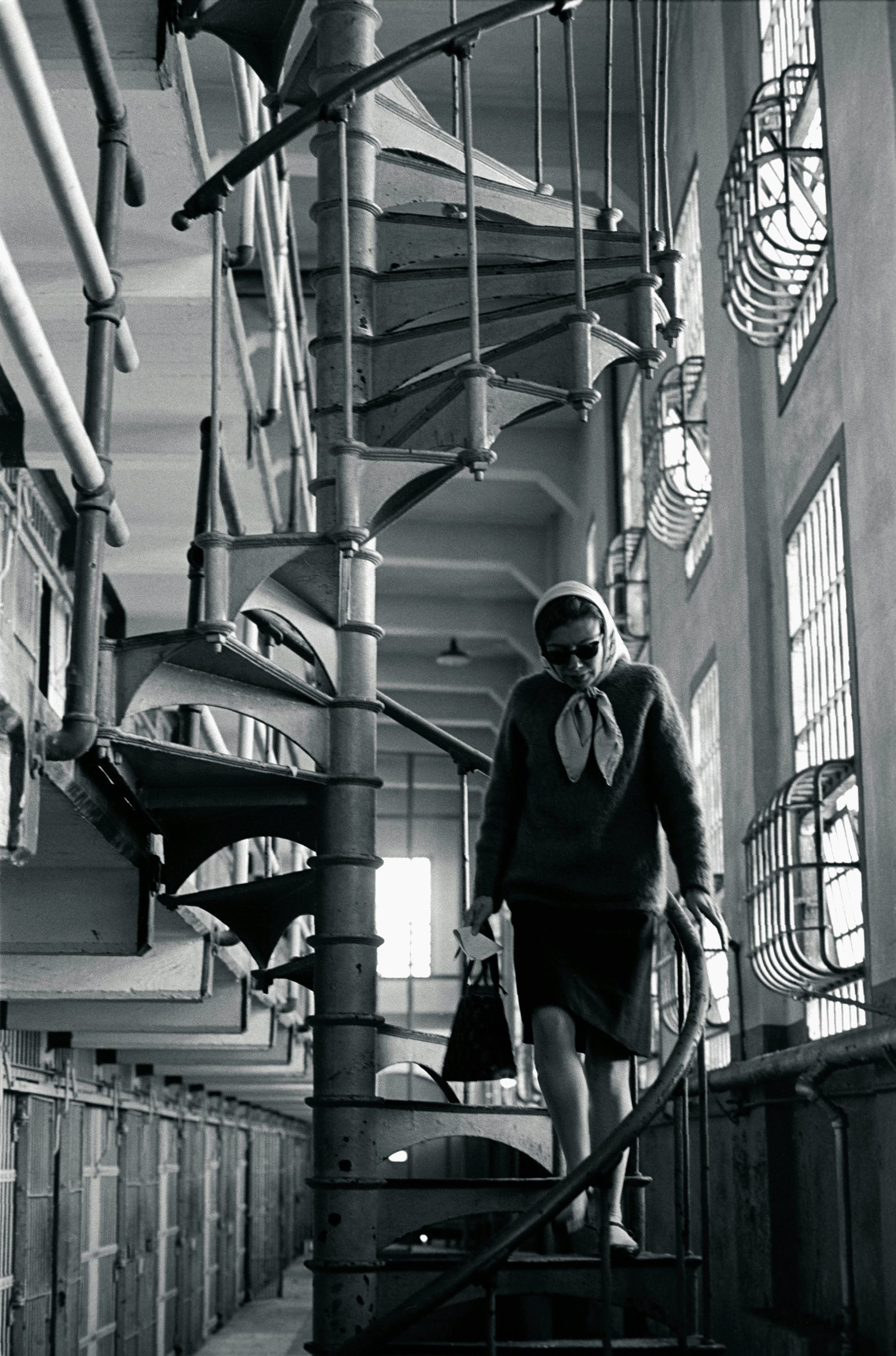 Joan Didion Quotes On Grief, Writing, & Los Angeles