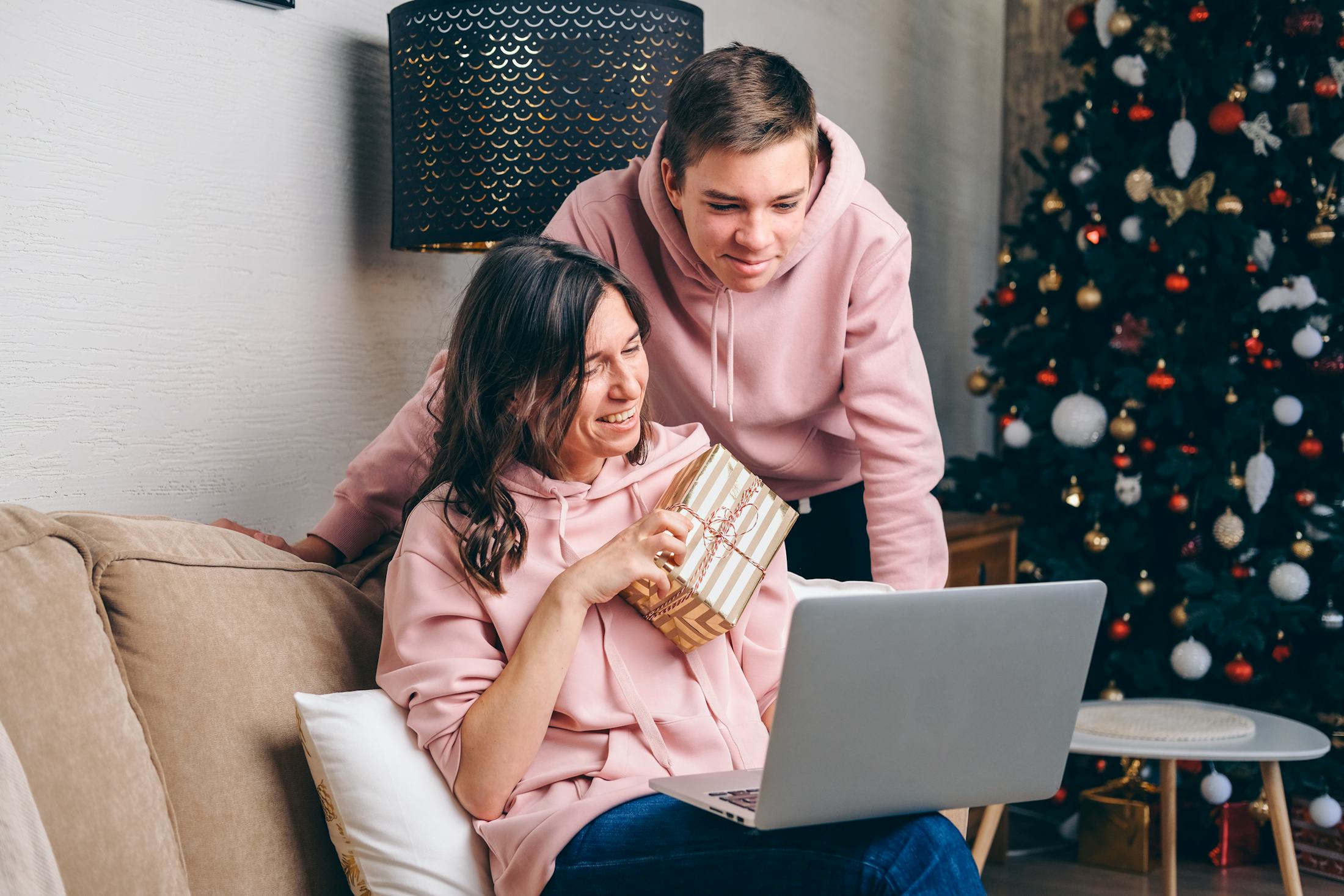 21 Zoom Games For Your Holiday Party