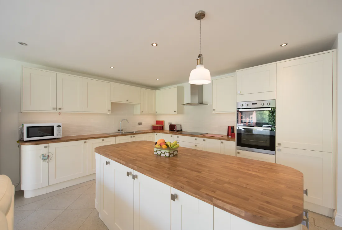 7 Kitchen Hacks For The Most Efficient Cooking Space Ever