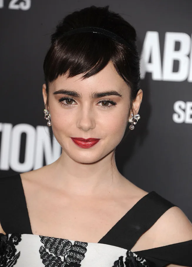 A Look At Lily Collins’ Best Beauty Looks Of All Time