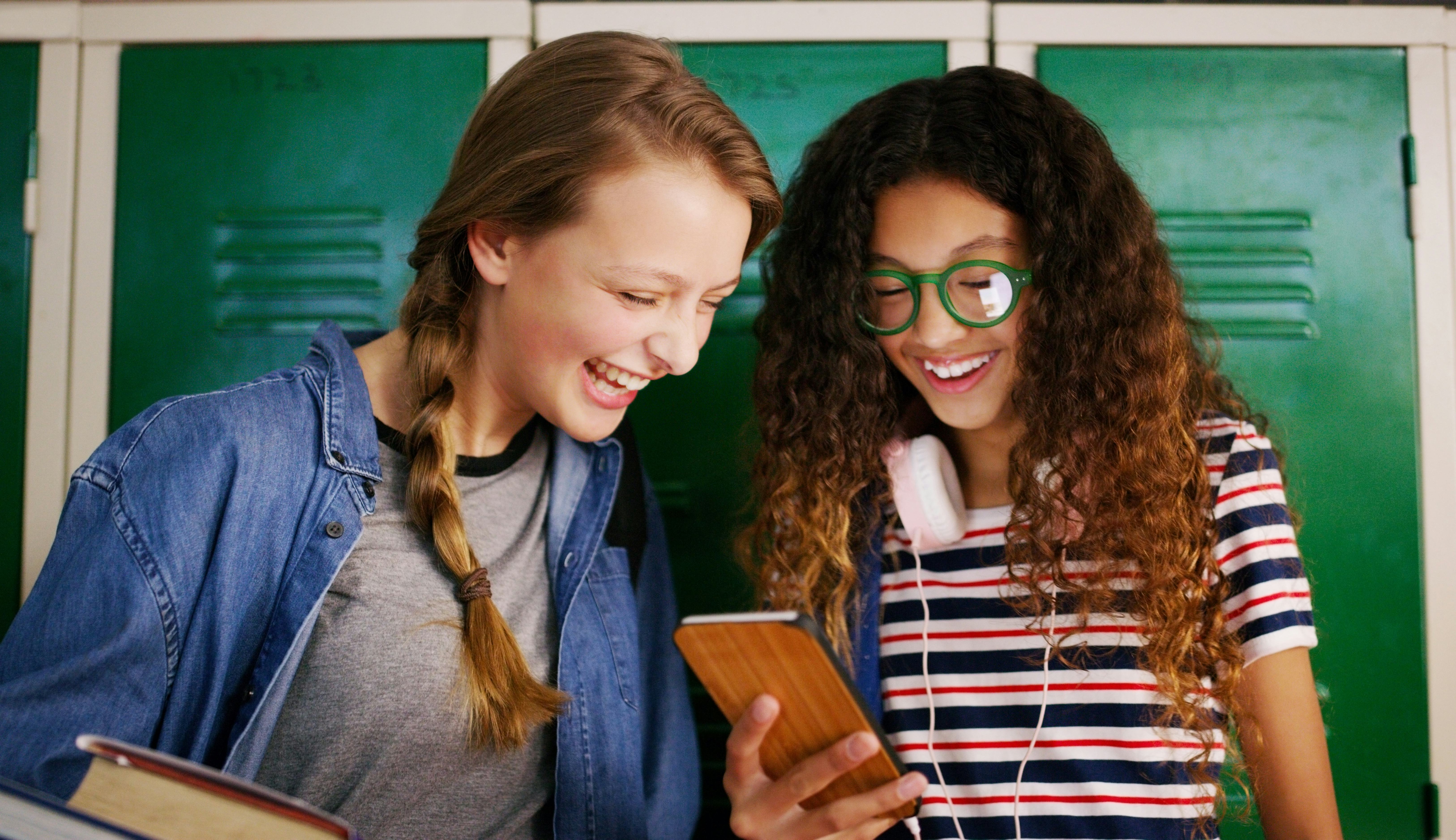 30 Instagram Captions For Throwback High School Pics When The Nostalgia ...