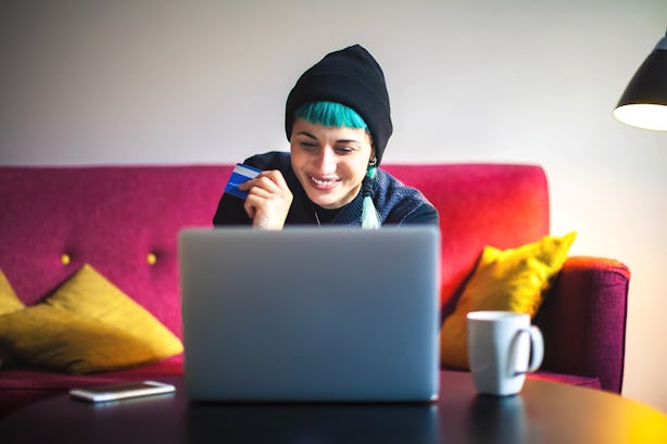 Does OnlyFans Cost Money? Here’s What Subscription-Based Means