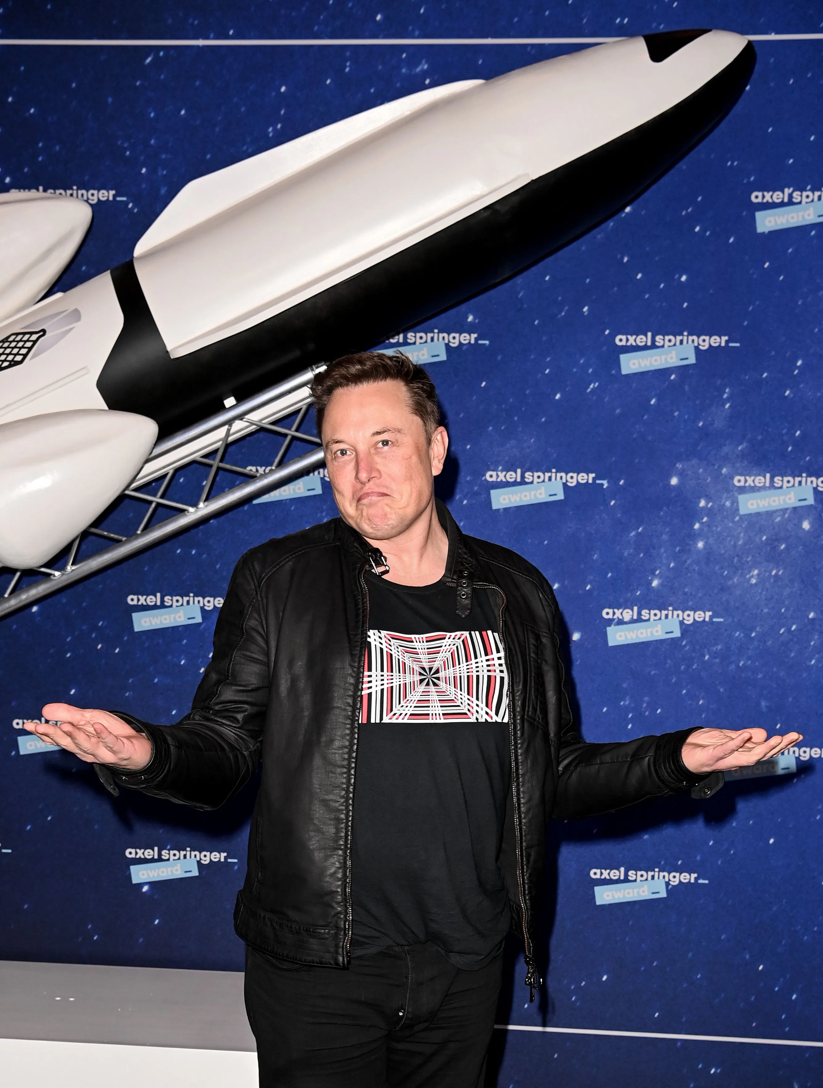 Elon Musk really wants to impress you with his Neuralink monkey