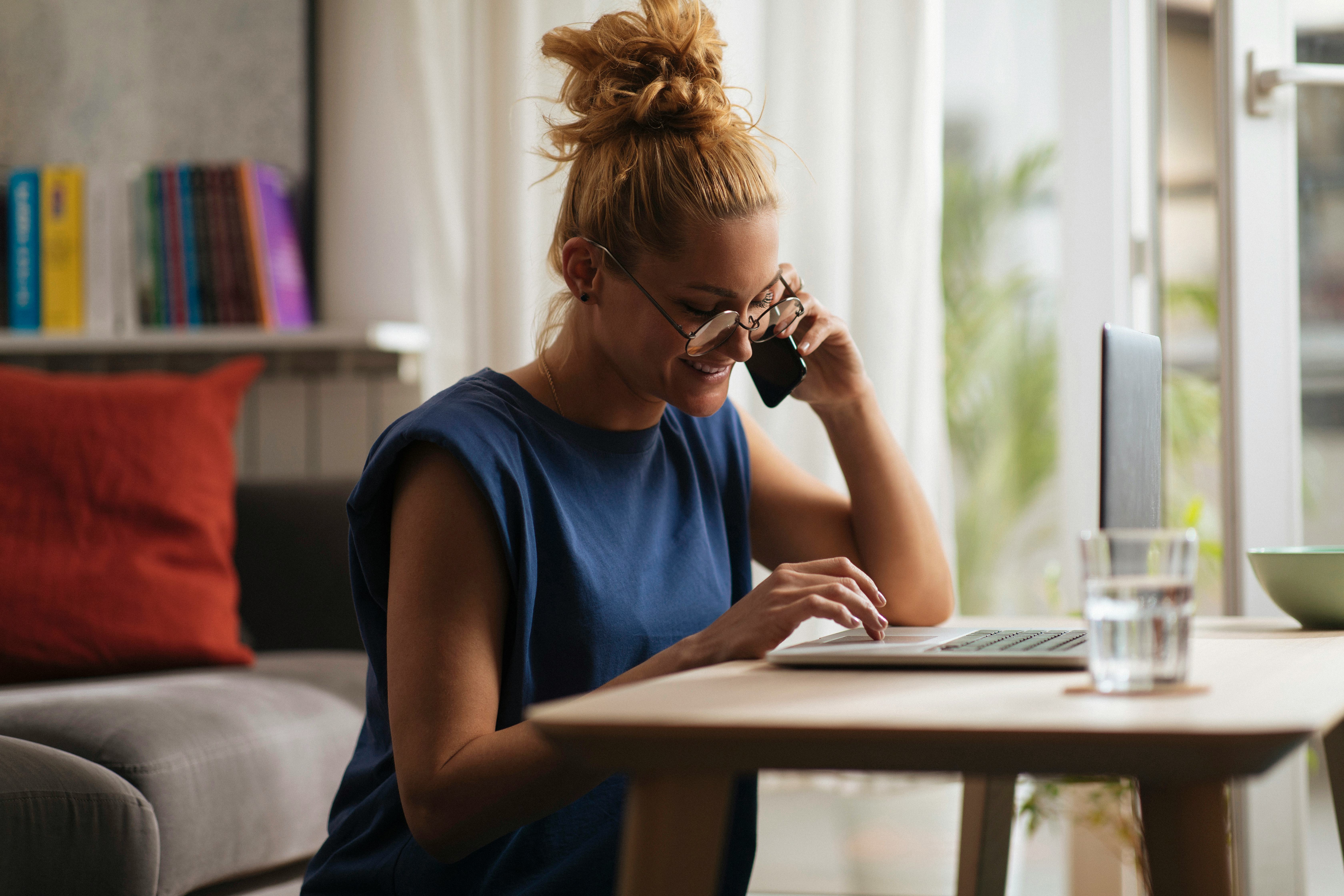 How To Tell If You’re Giving Too Much In A Relationship & How To Pull Back