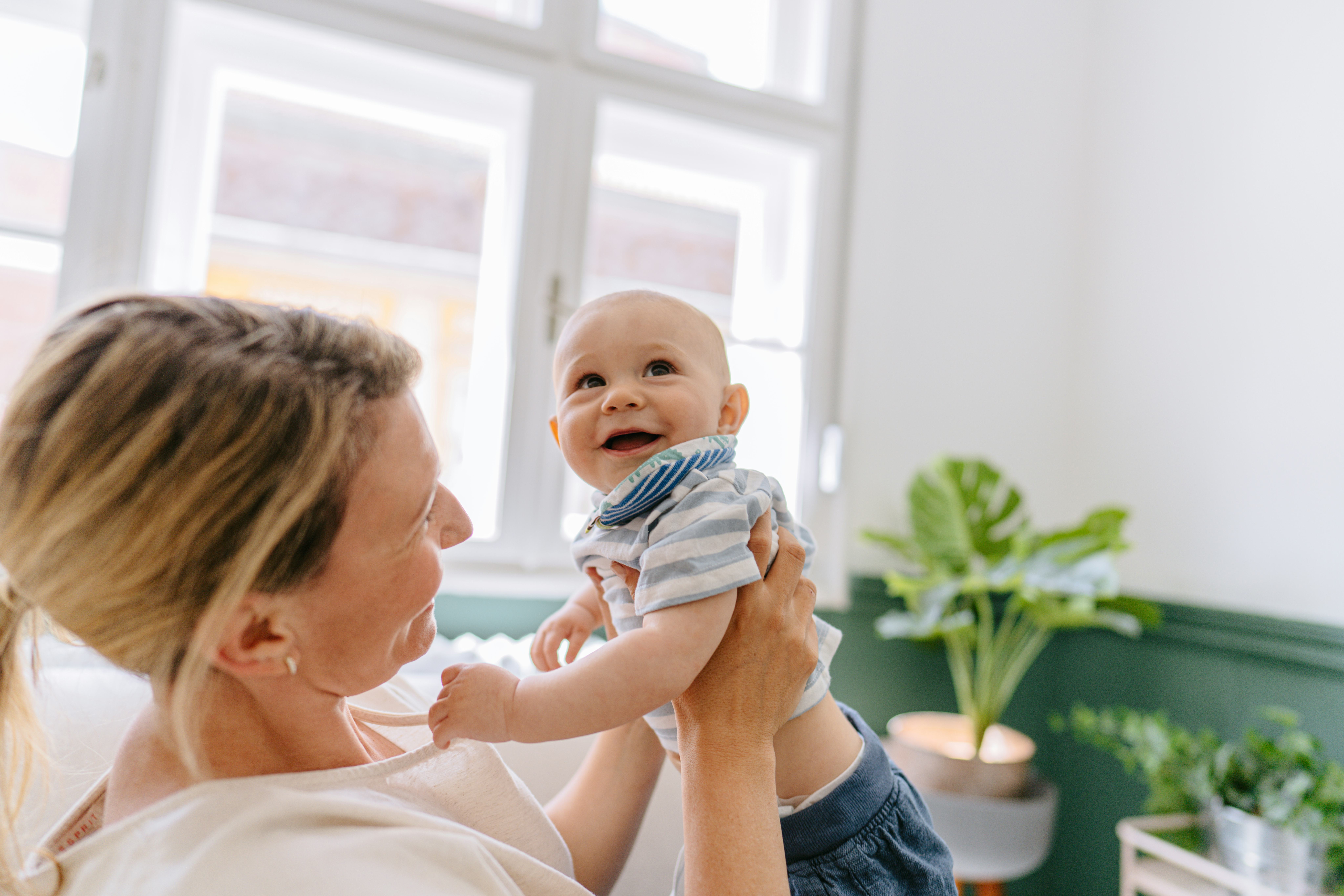 41 French Baby Names & Meanings That Are Très Magnifique