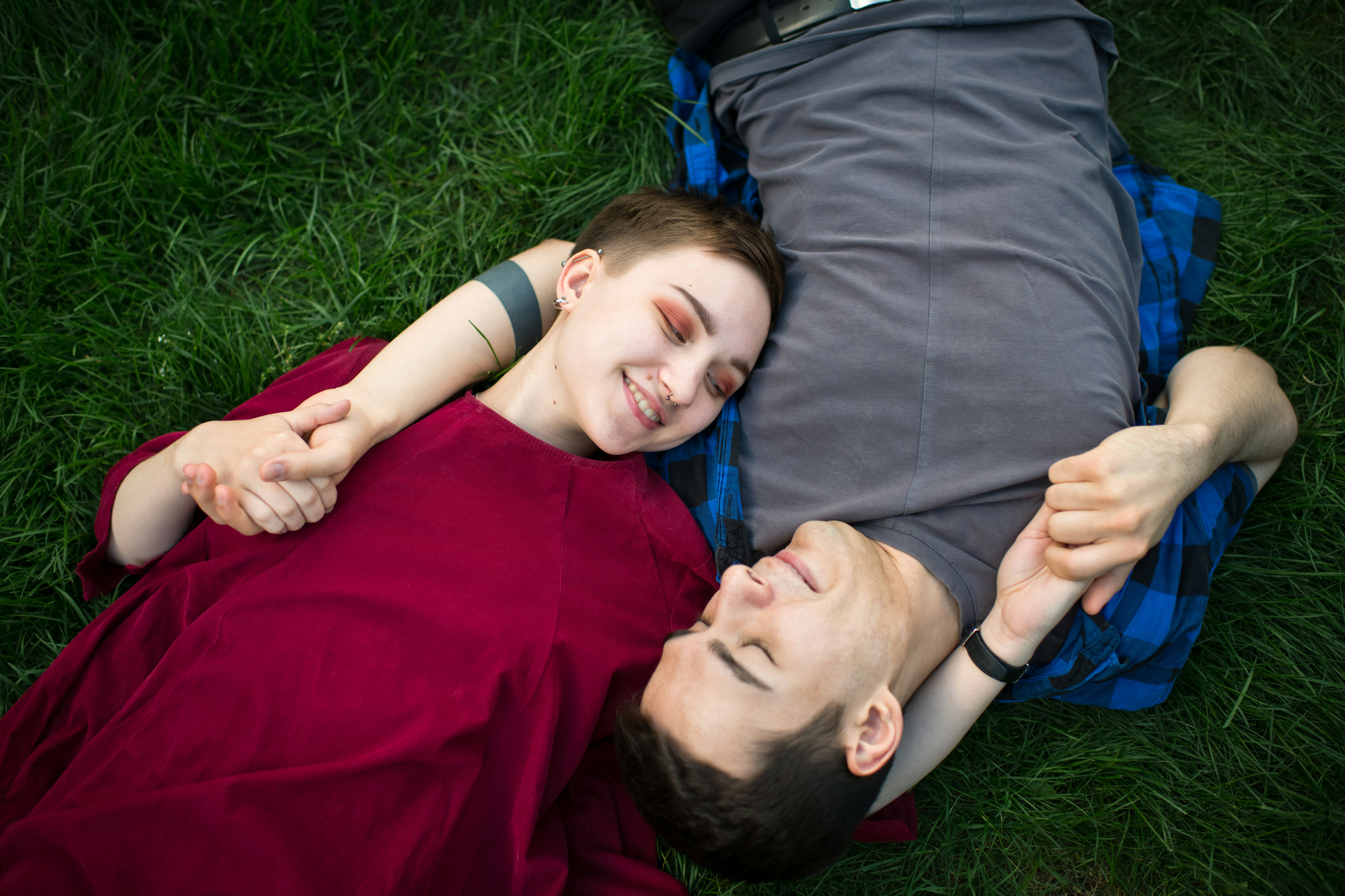 "I Like Him But I'm Scared Of A Relationship" — How To Deal