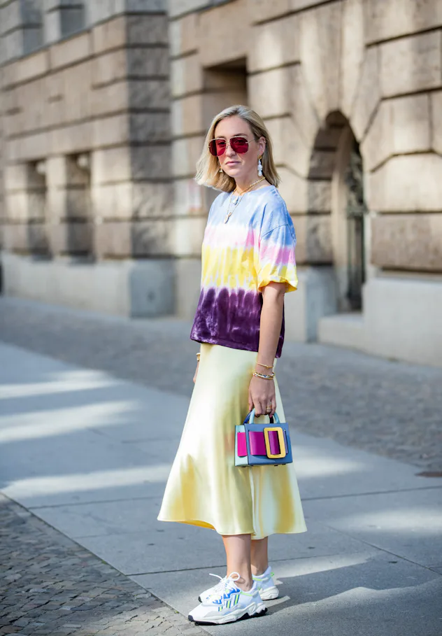 5 90s DIY Fashion Trends You ll Wear Again Again 5 90s DIY Fashion Trends You ll Wear Again Again