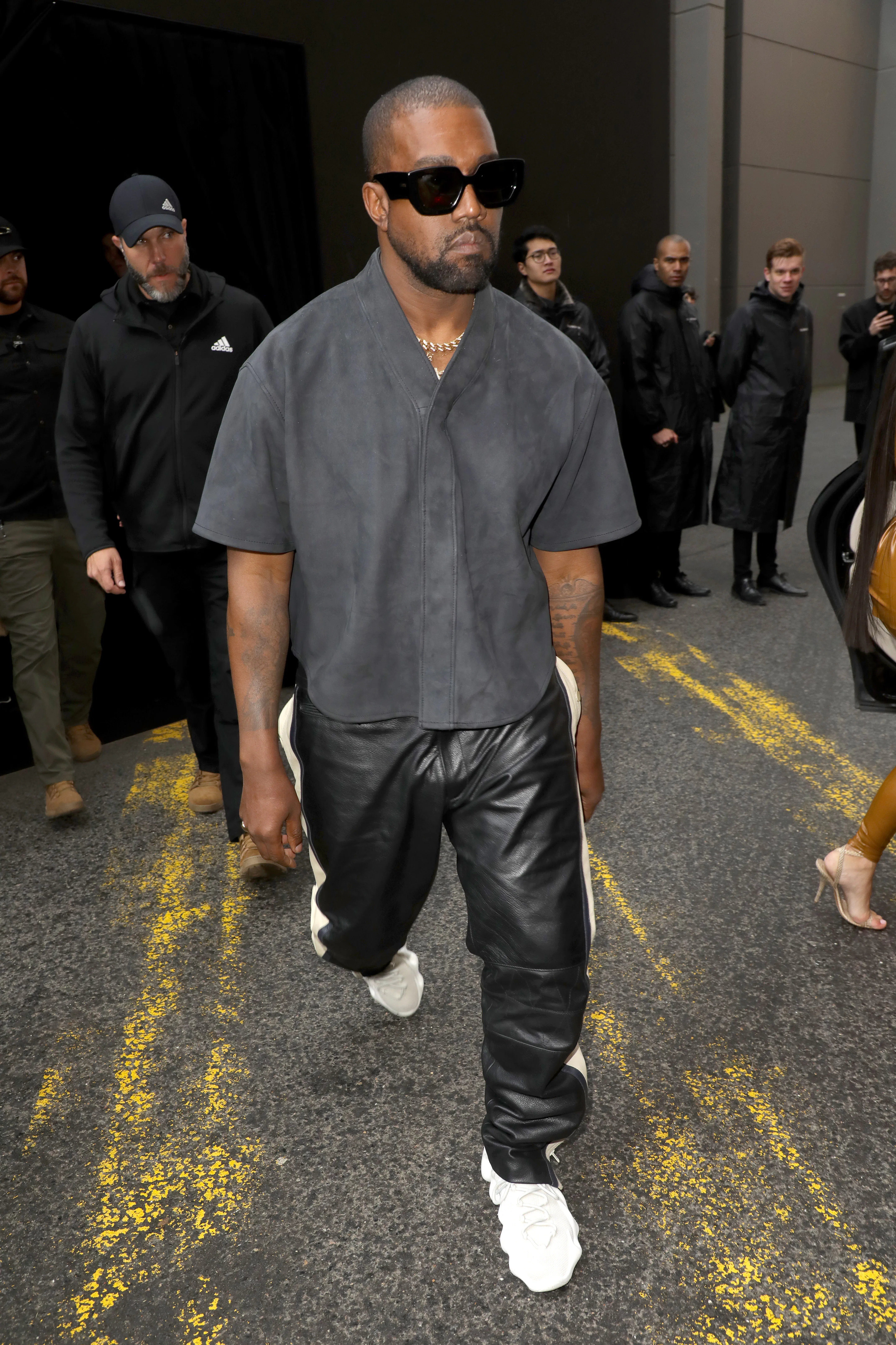 How to dress like Yeezy king Kanye West for under $100