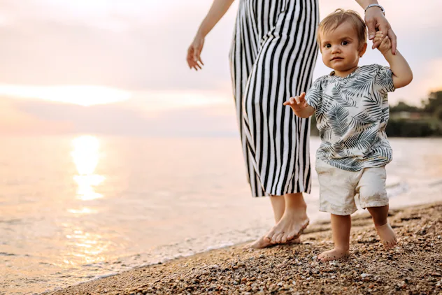 32 Androgynous Baby Names & Meanings