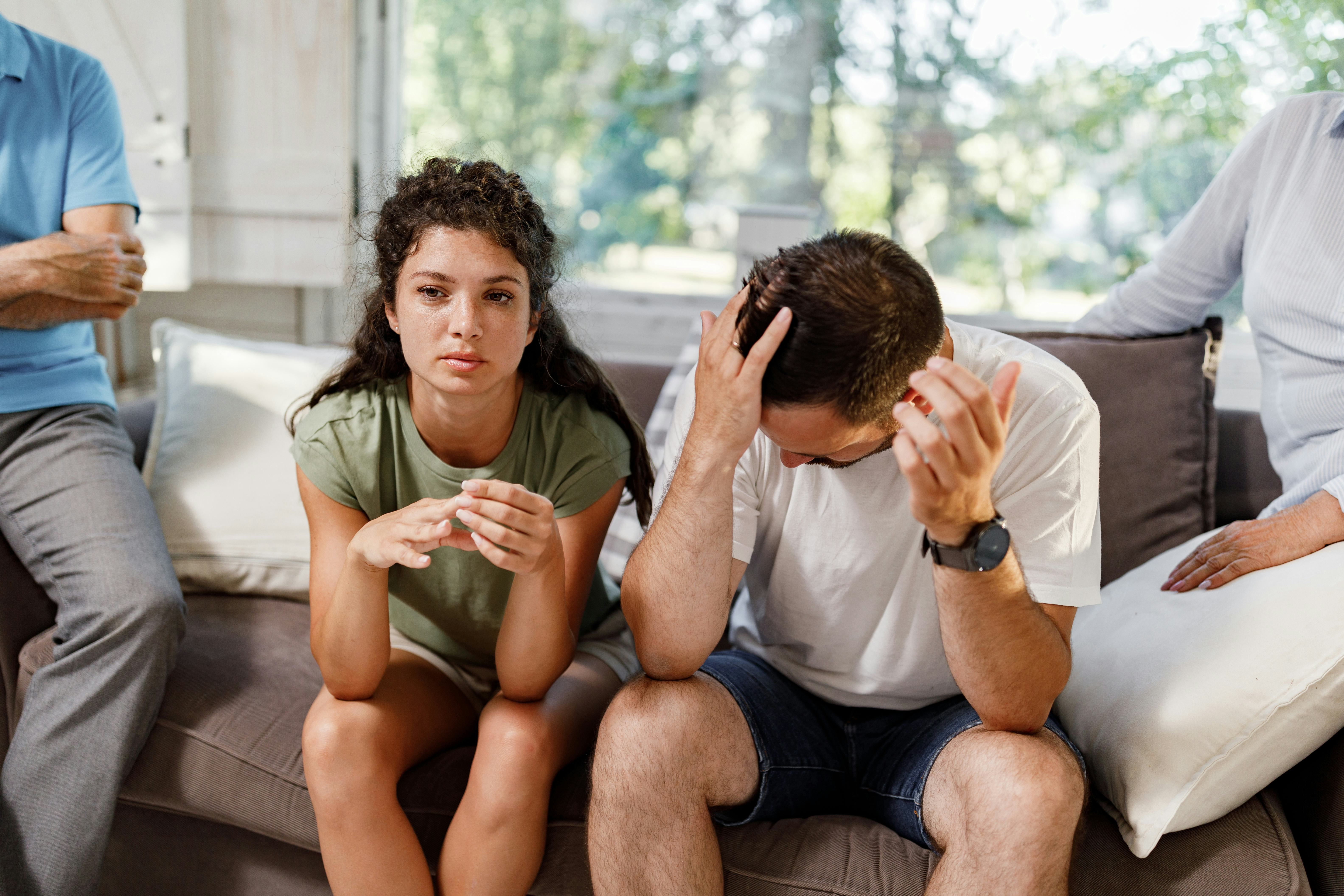 34 Questions To Ask Yourself When Deciding To Stay Together Or Break Up ...