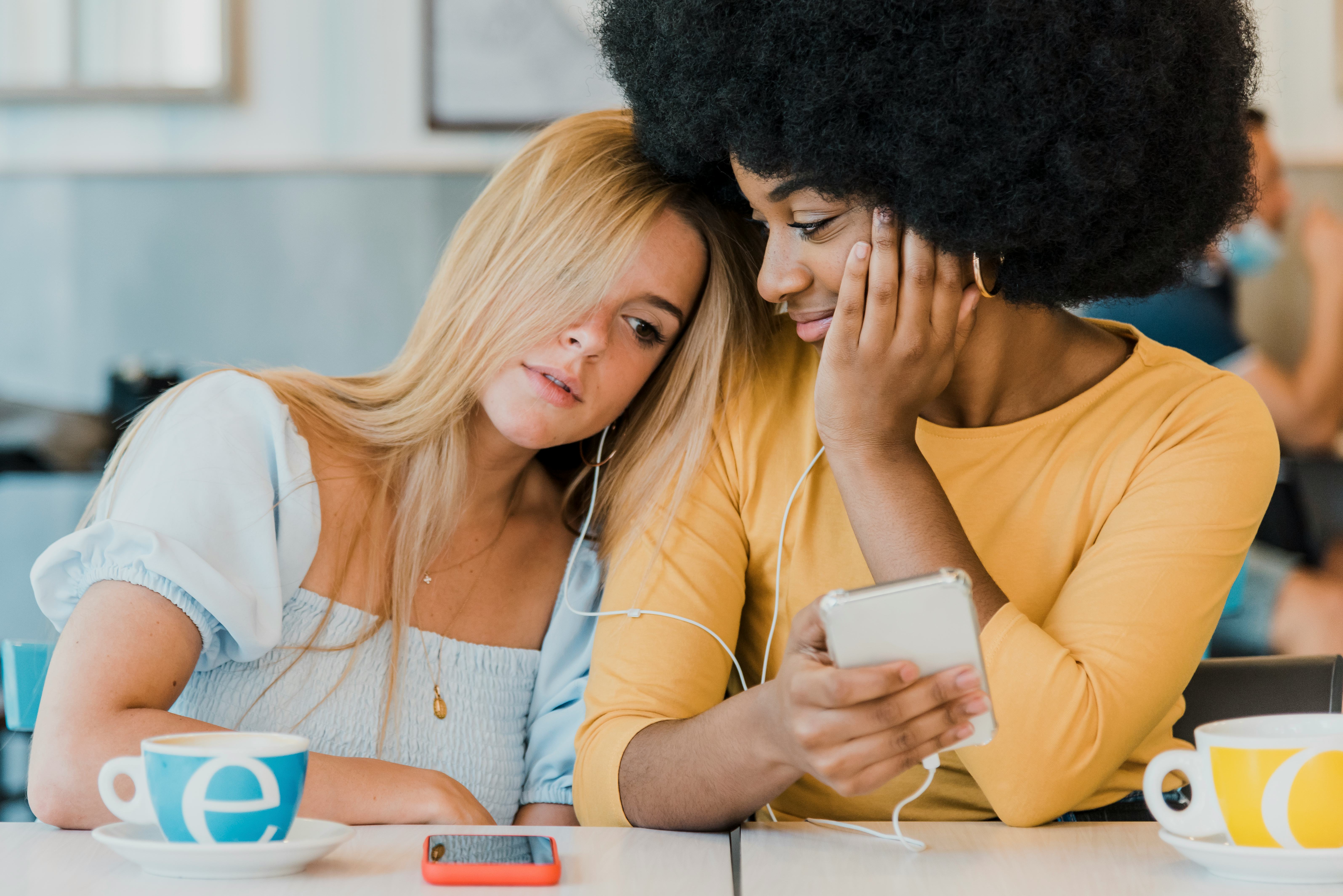 Not Spending Enough Time Together In Your Relationship? Let's Fix It