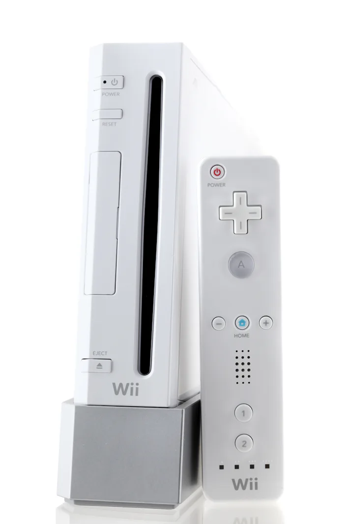 Early mockups of Nintendo Wii remote show how different it could’ve been