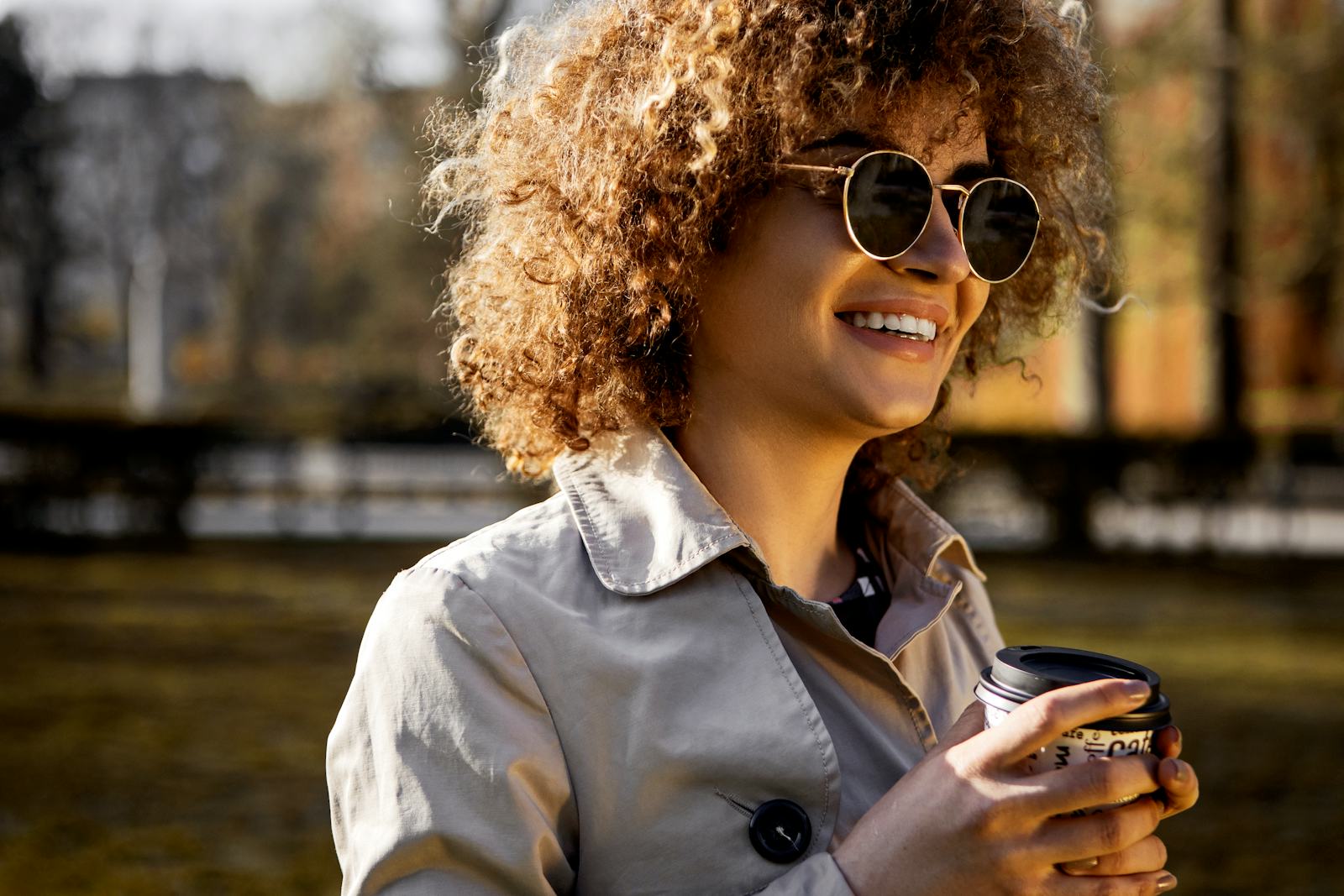 7 Signs You're Agreeable According To The Big Five Personality Traits