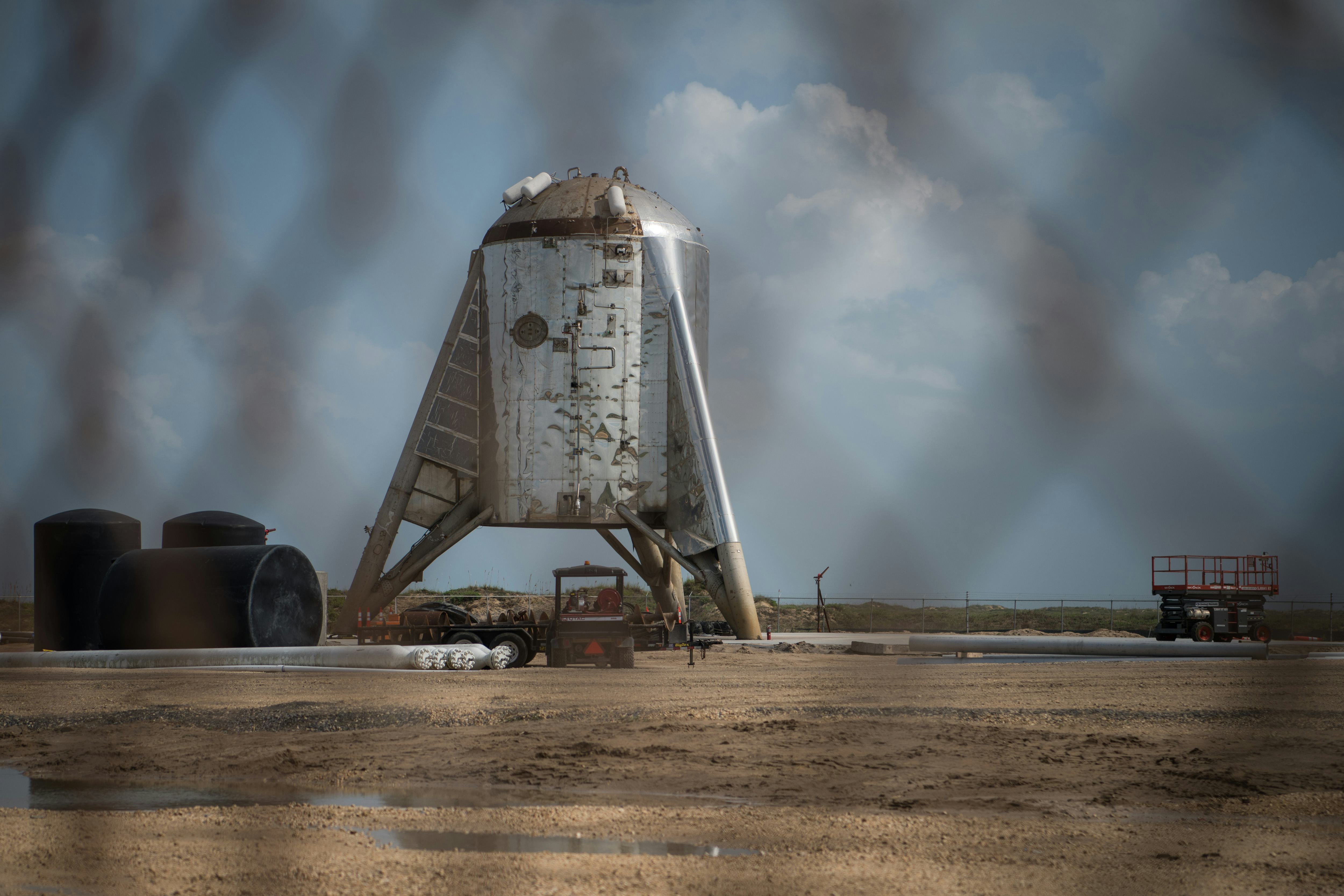 From Starhopper to Dragon: 3 years of SpaceX in 12 images