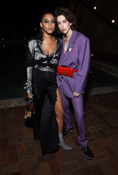 10 Diy Lesbian Couples Costumes For Halloween