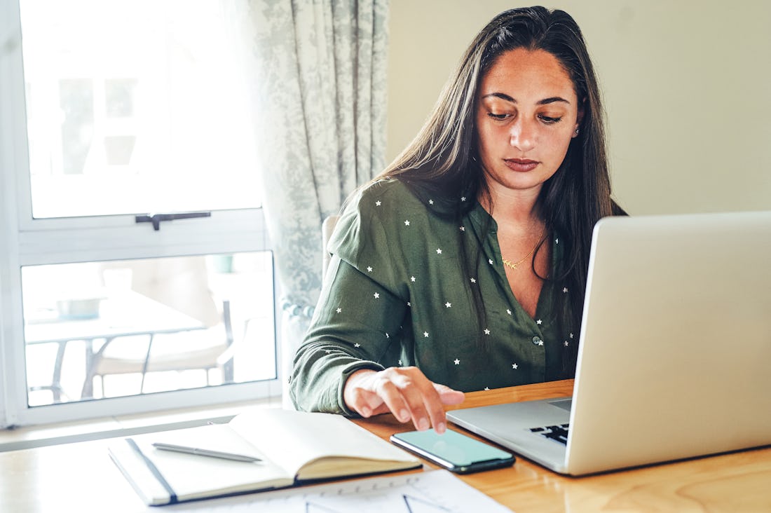 17 Signs People Don't Want To Hang Out With You