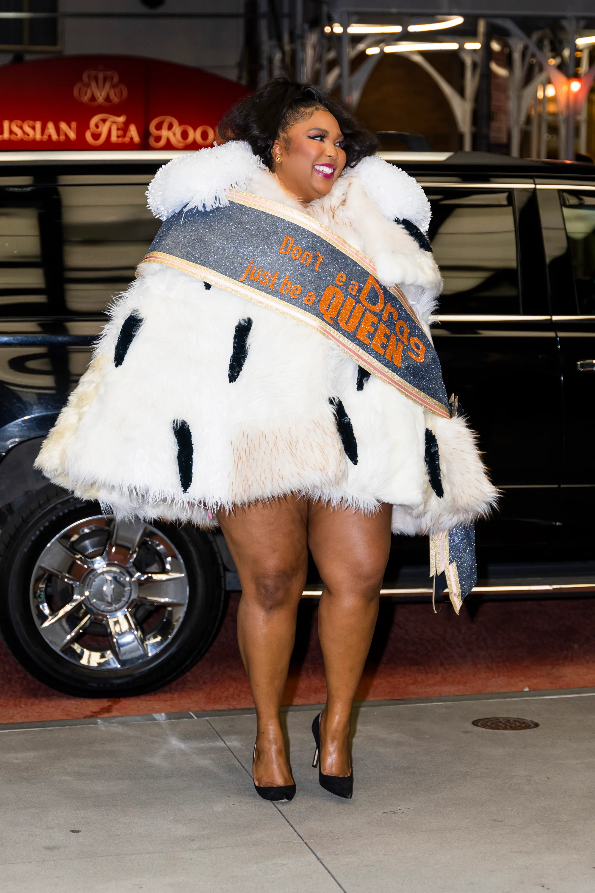 Lizzo Wore Viktor & Rolf's Couture Collection Inspired By The Royals