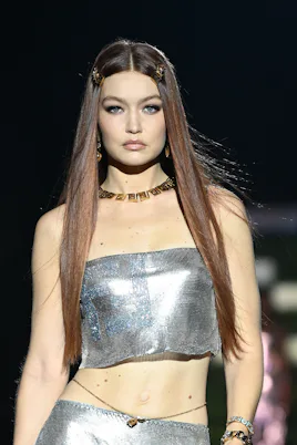 2000s Era Pin-Straight Hair is Back, According to Milan Fashion Week