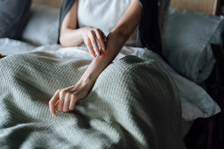 Postpartum Itching: Everything You Need To Know From Causes To Treatment