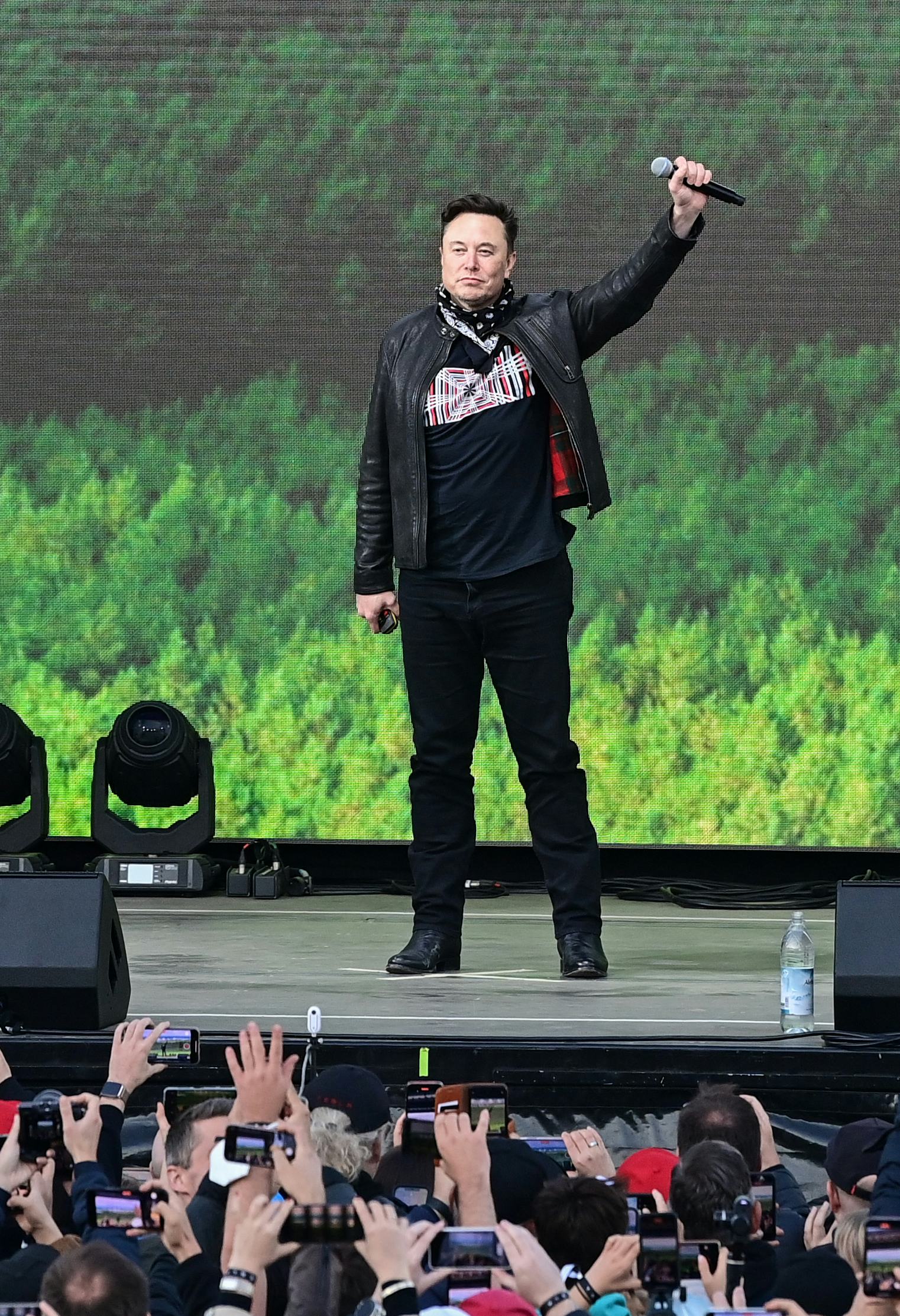 How to dress as basic as Elon Musk for under $100