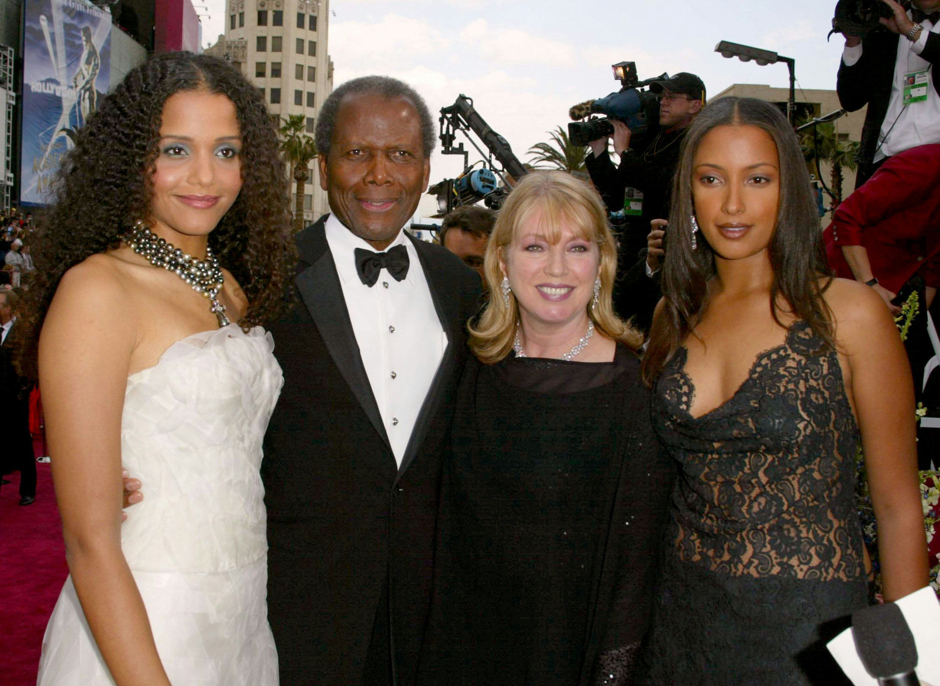 Sidney Poitier's Wife & Children Were So Important To Him