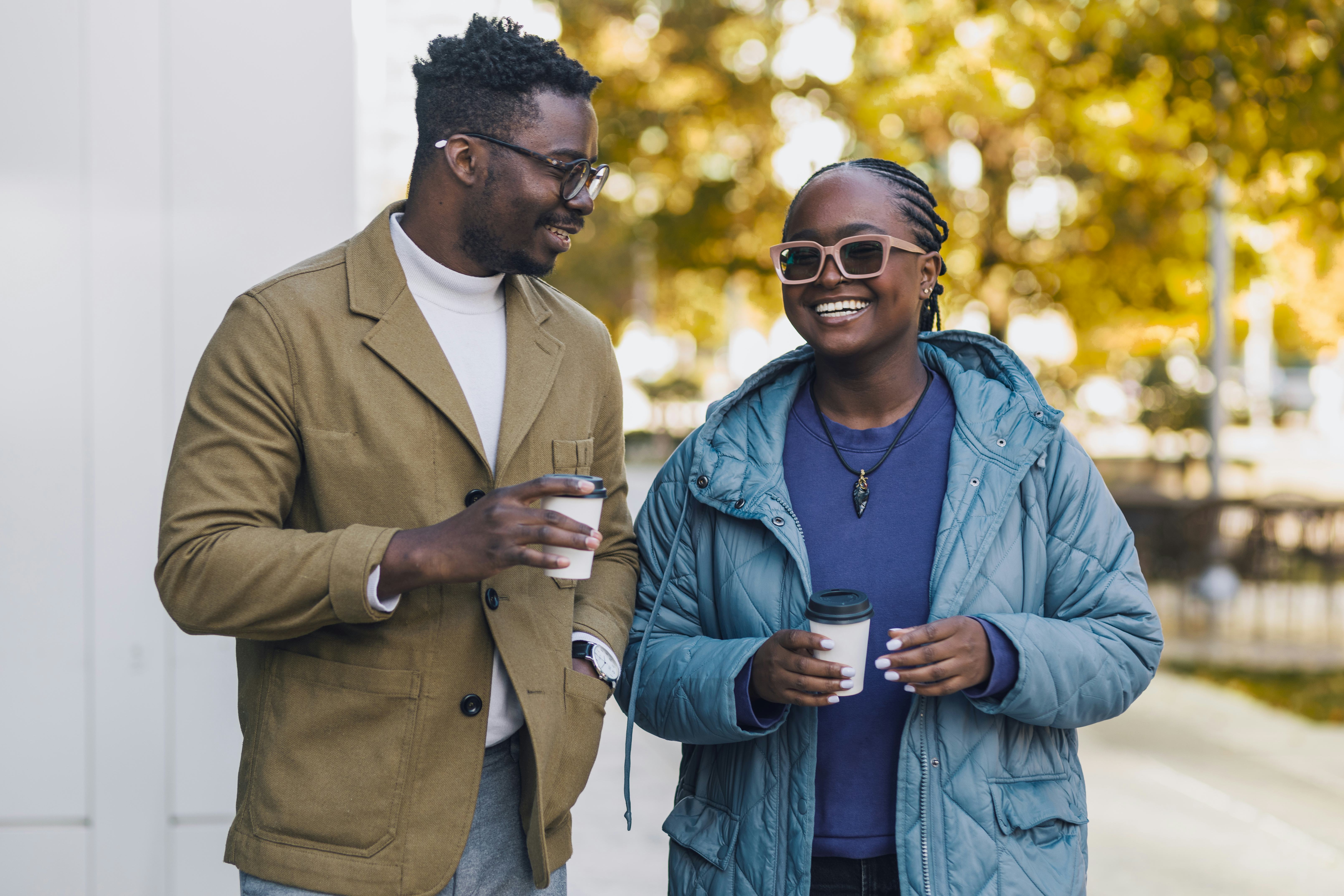 The Best Age Gap Relationship Advice, According To Dating Experts