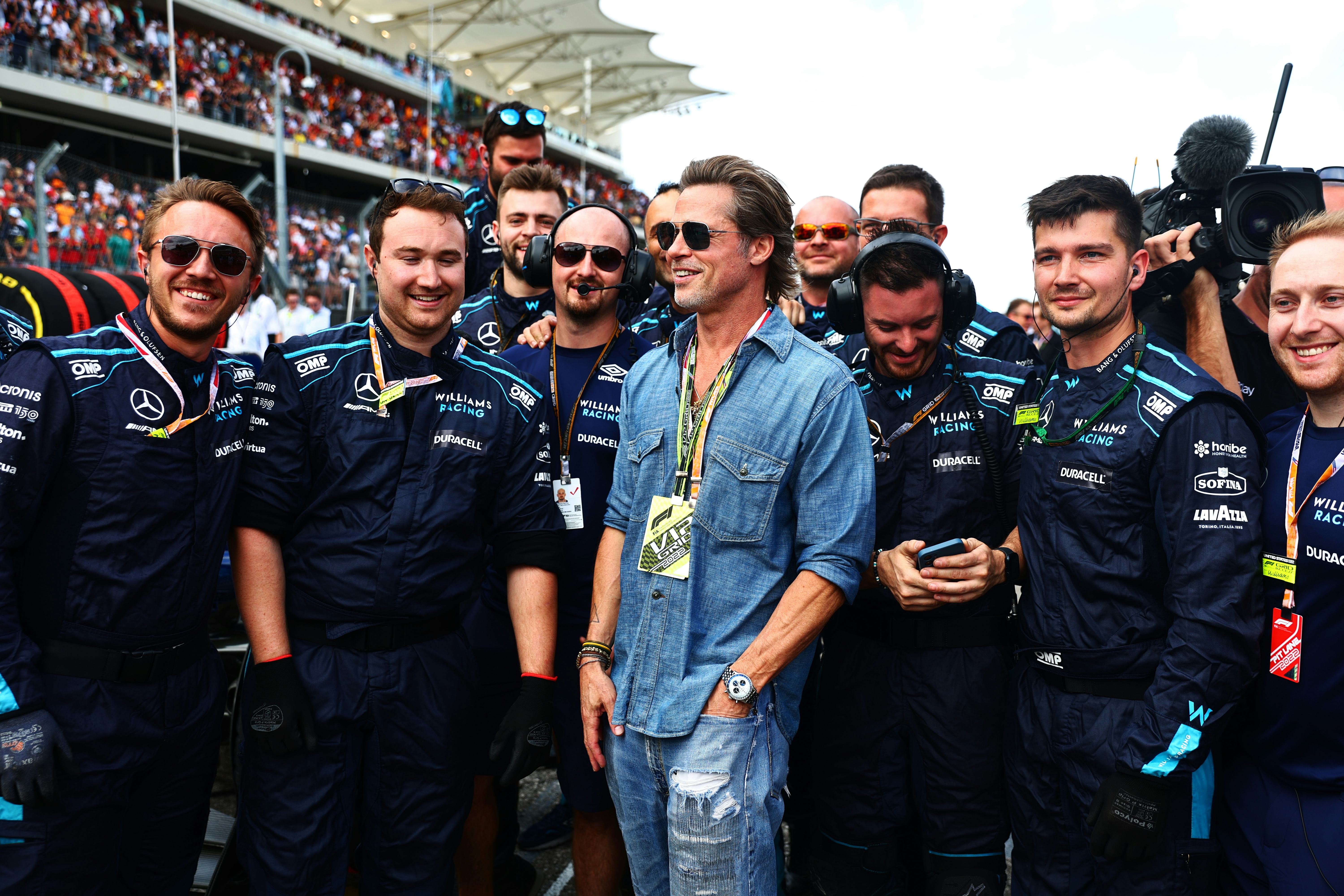 17 Photos Of Celebrities At The Formula 1 Grand Prix In Austin