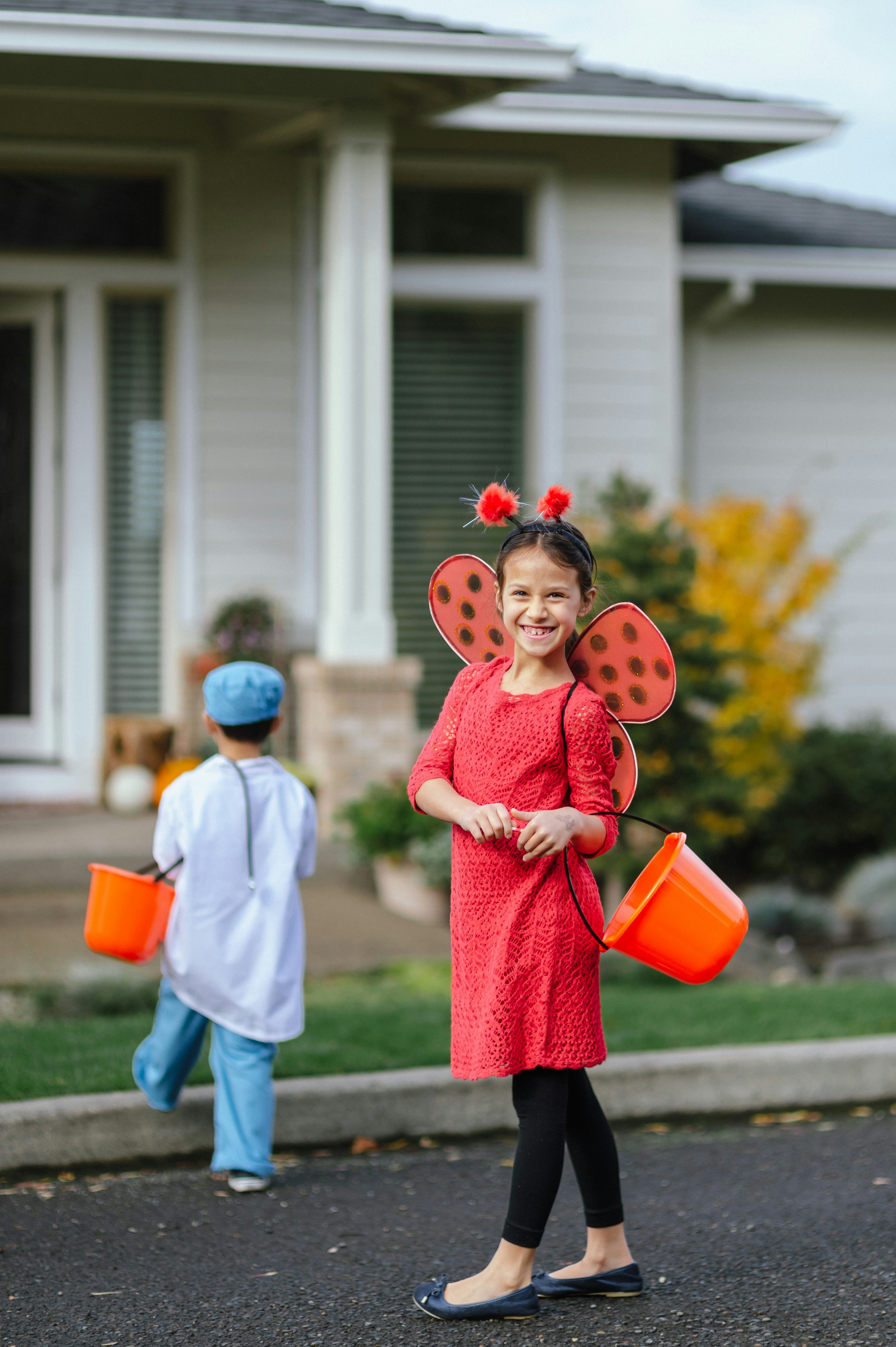 14 Last-Minute Halloween 2022 Costumes