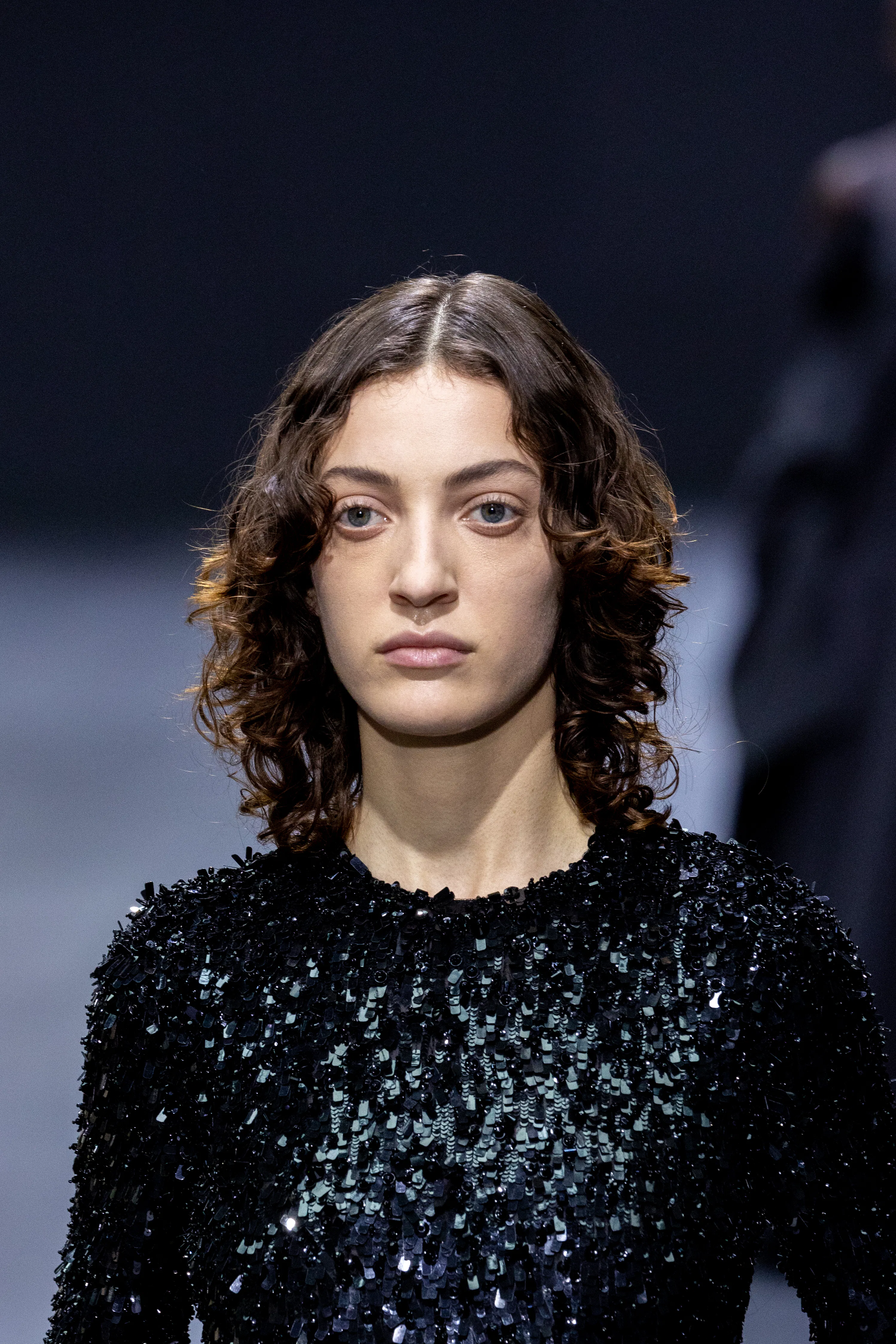 7 Chic New Makeup Trends From Paris Fashion Week S/S '23 You Can Wear Now