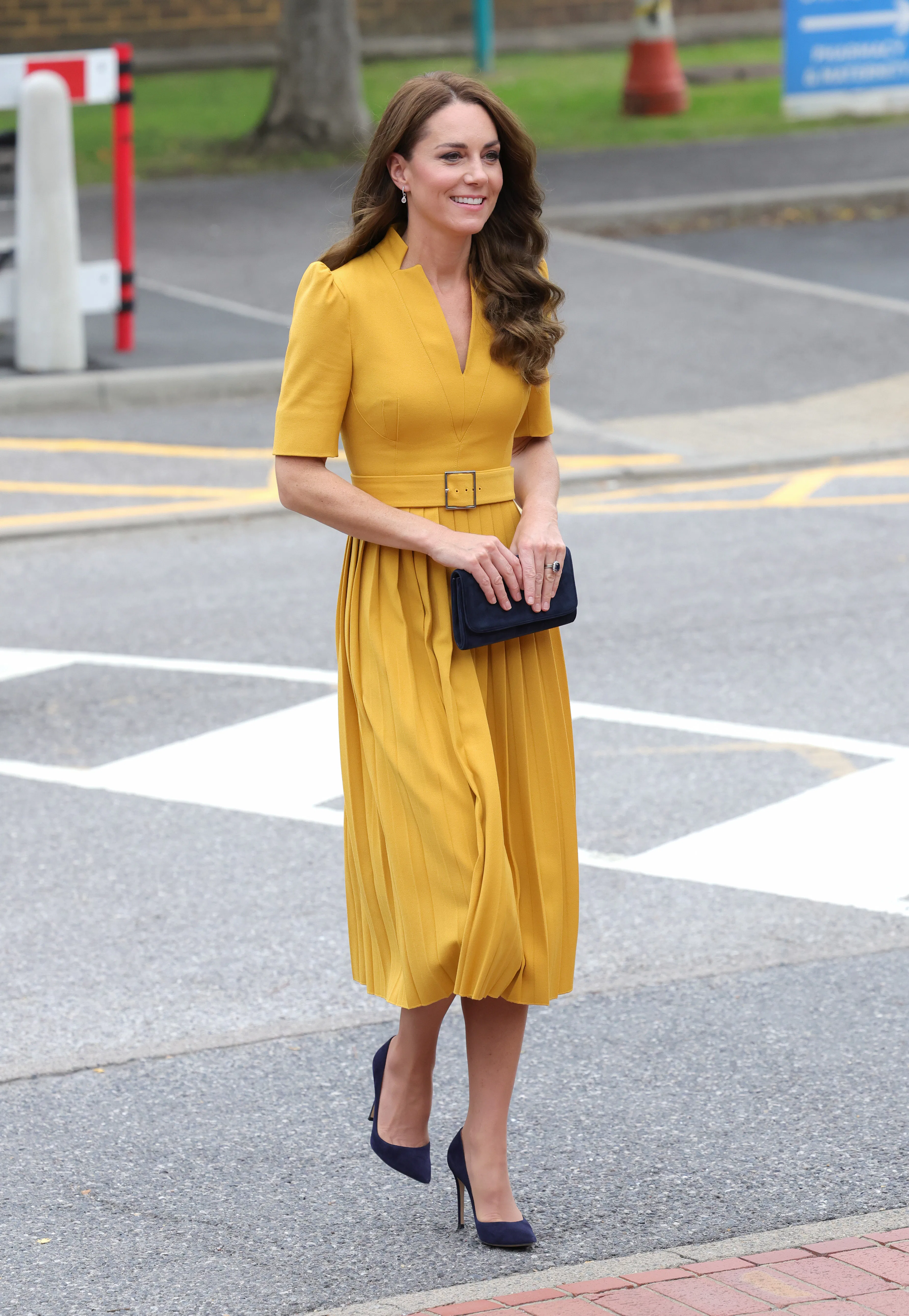 Kate Middleton's Yellow Dress Is So Perfectly — And Unexpectedly — Fall
