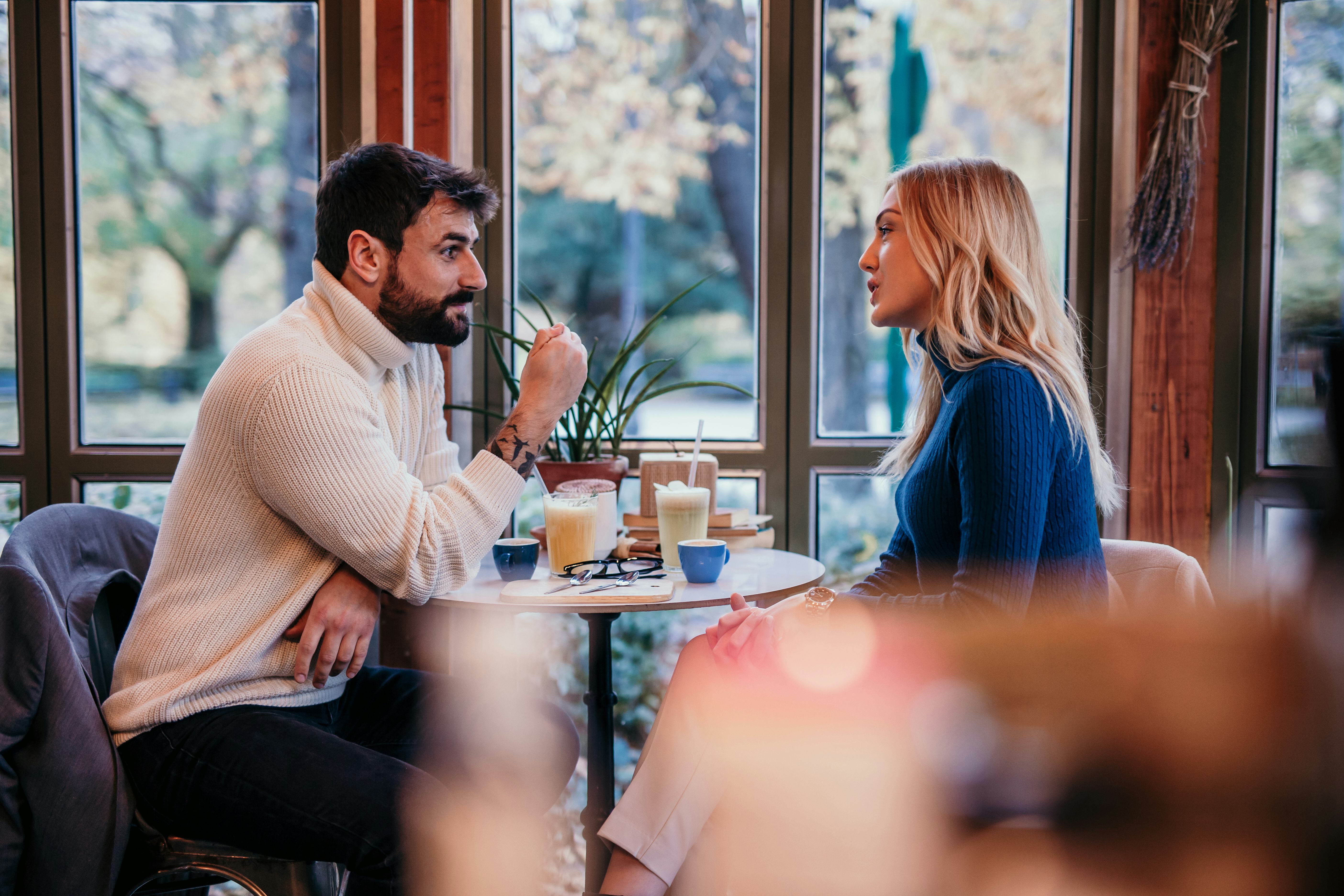 7 Yellow Flags To Look Out For In A New Relationship