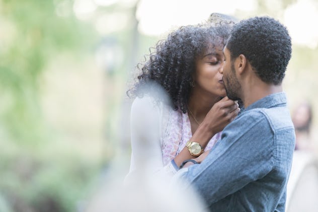 9 Physical Signs That You're In Love