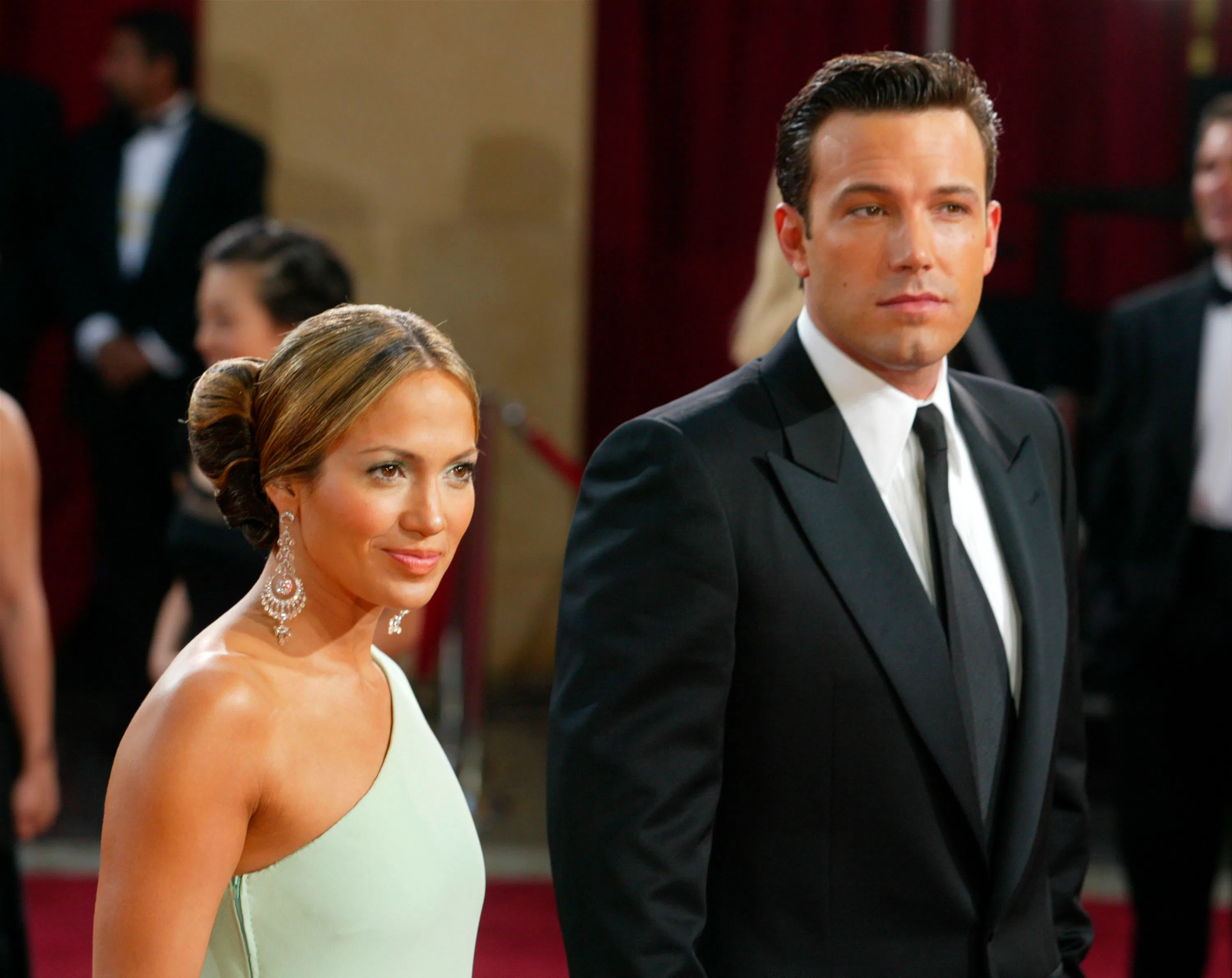 See Jennifer Lopez's 6 Engagement Rings