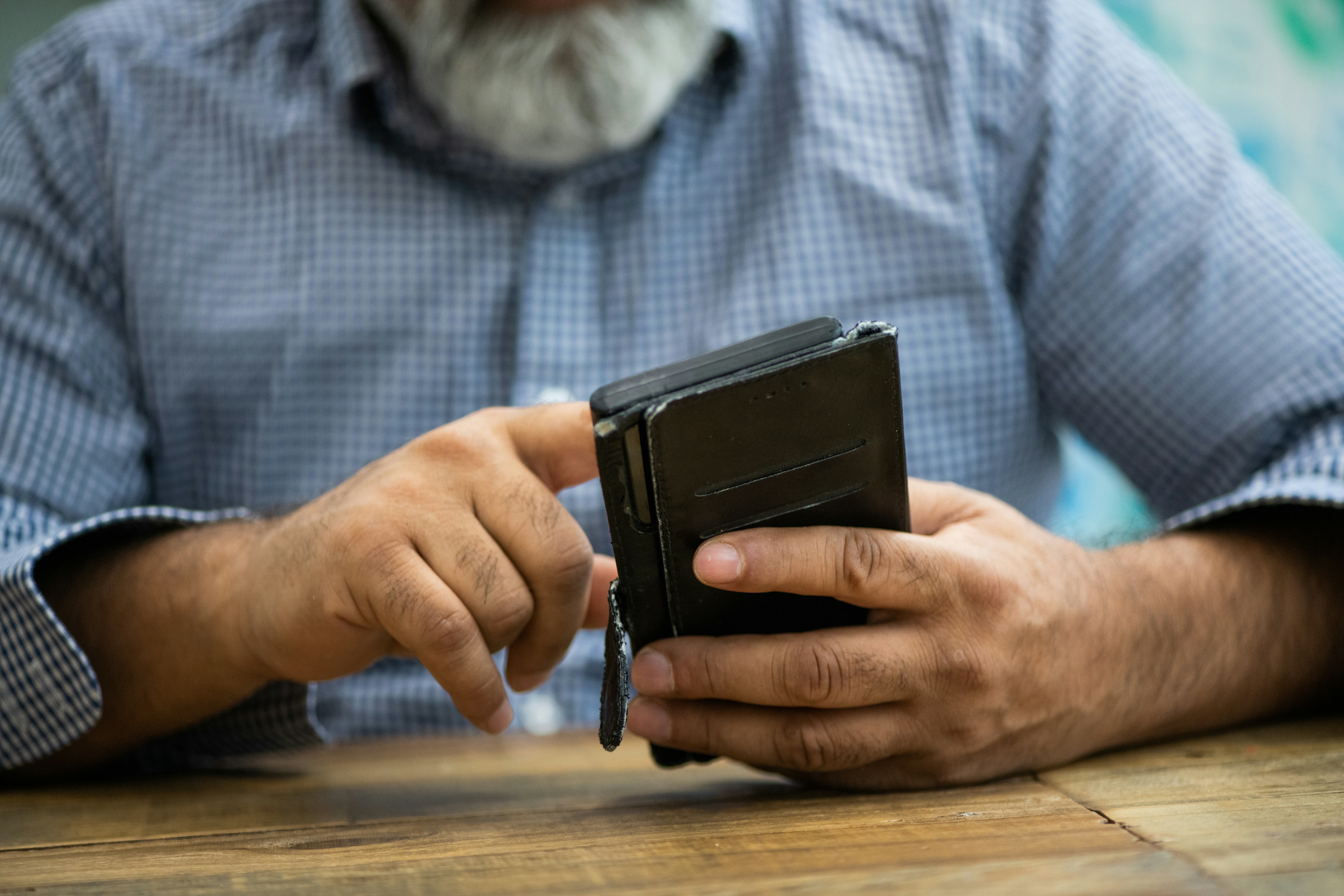 11 Signs You Have A Toxic Father, According To Experts