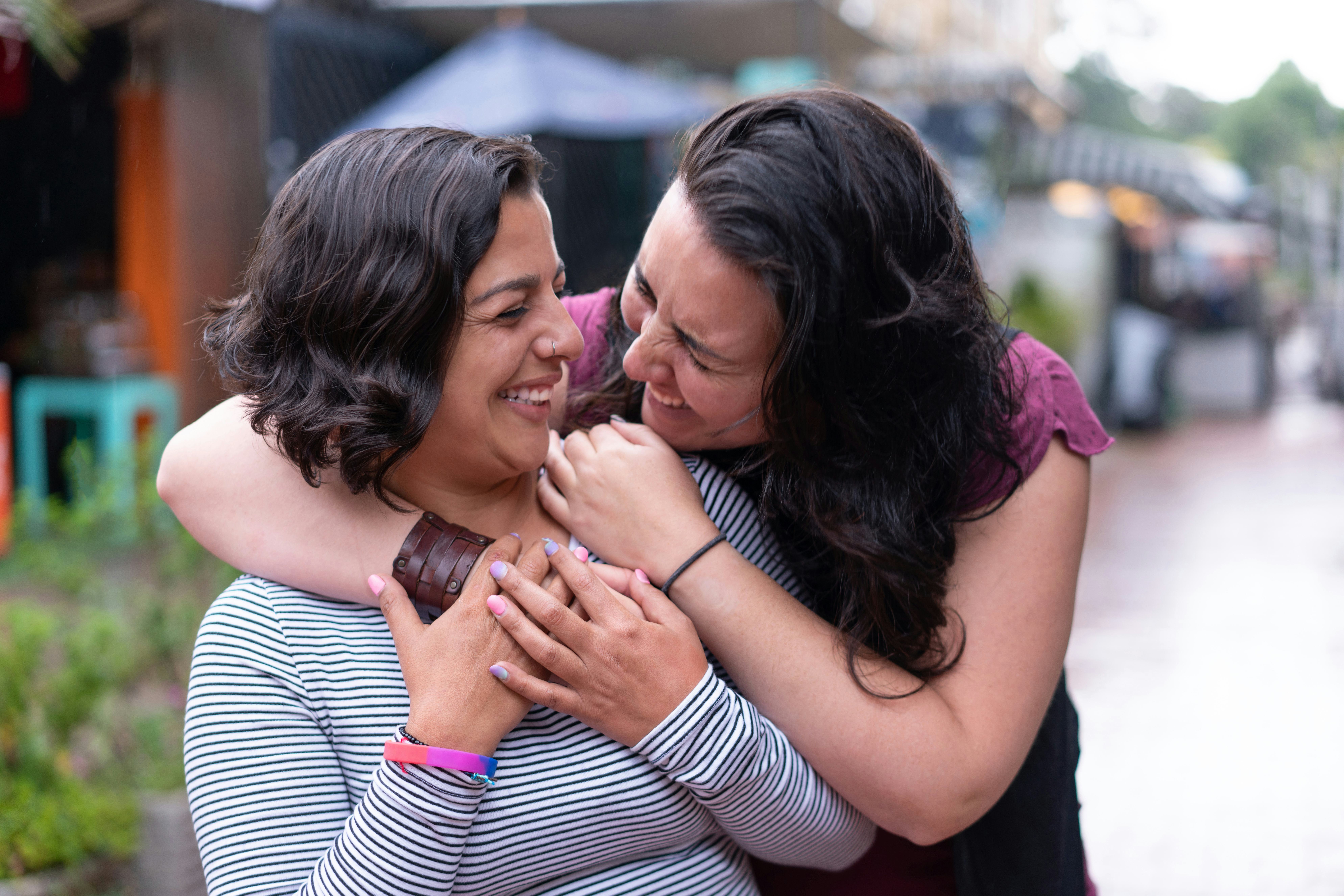 35 Signs You’re With The Right Person