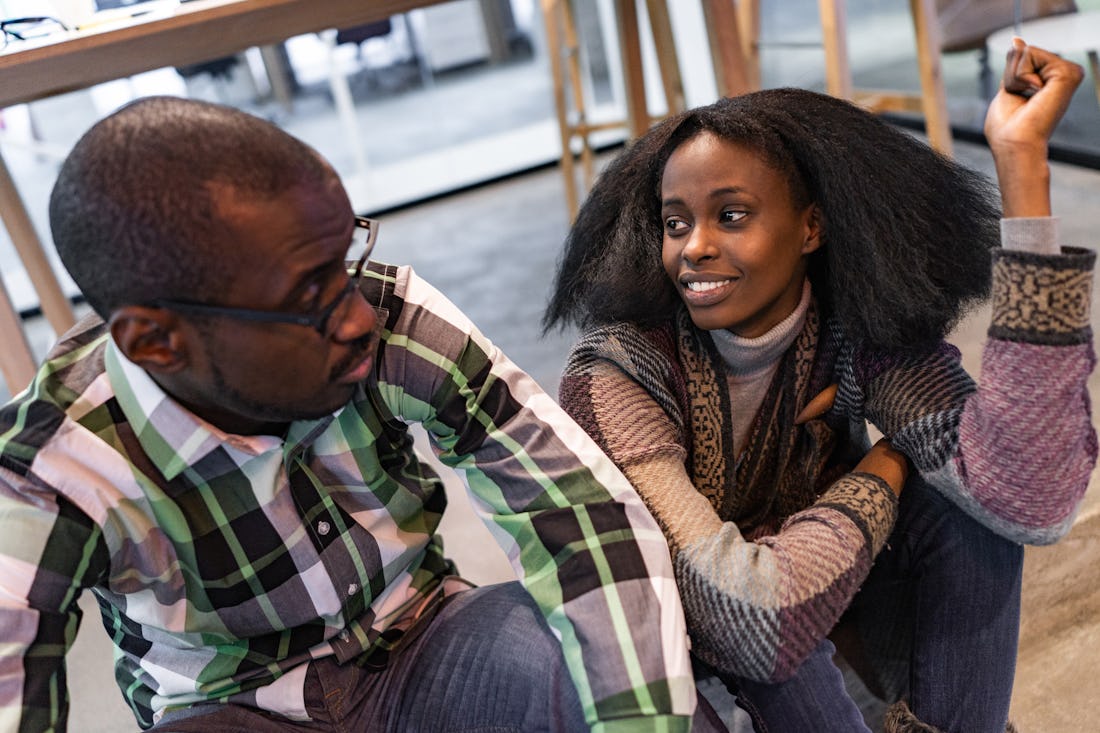 65 Good Truth Questions to Ask Your Family & Friends