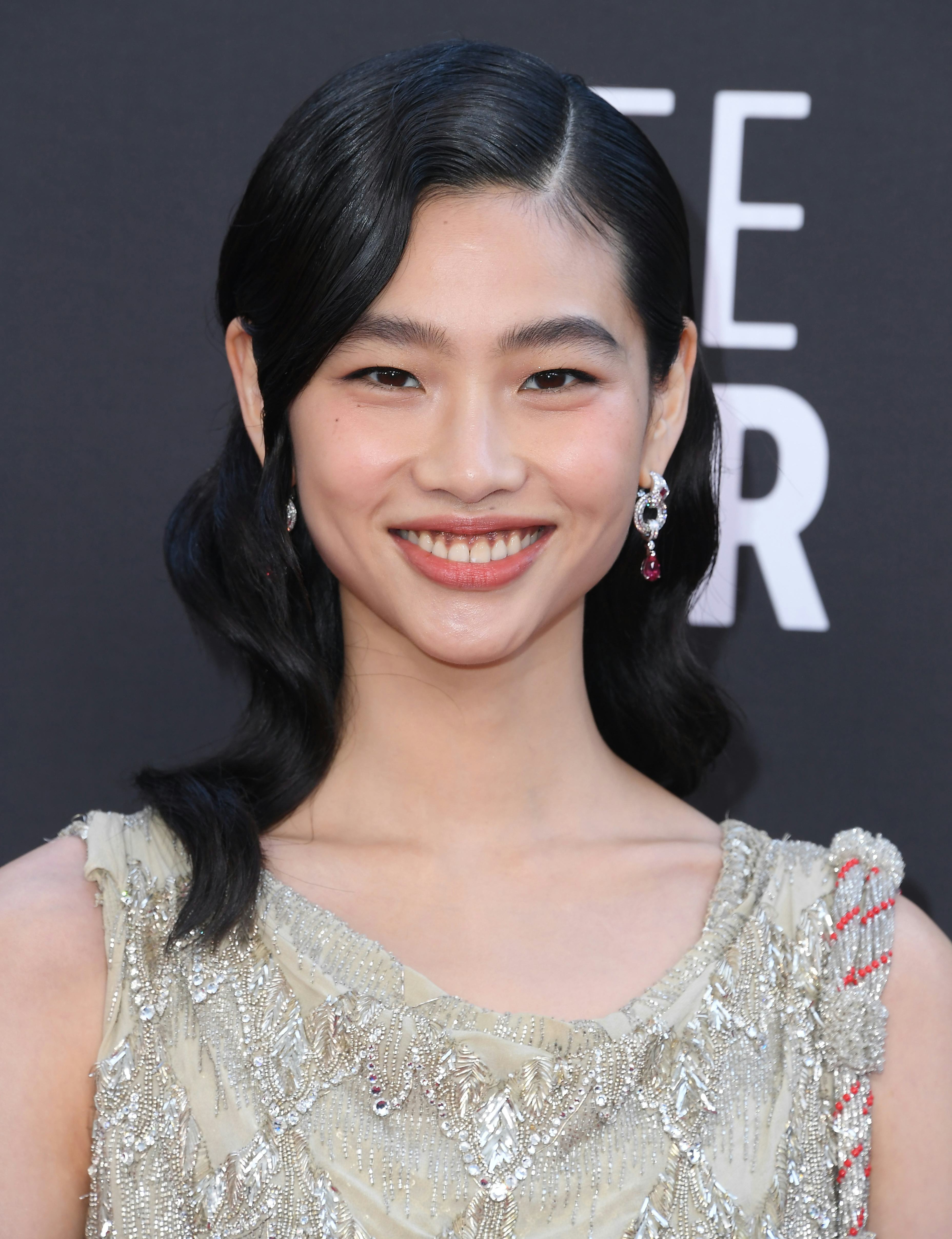 The Weeknd Enlisted HoYeon Jung For His “Out of Time” Music Video