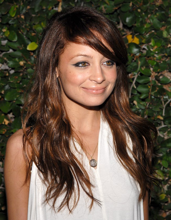 Let 2000s Party Girl Makeup Inspire Your Next Night Out Look