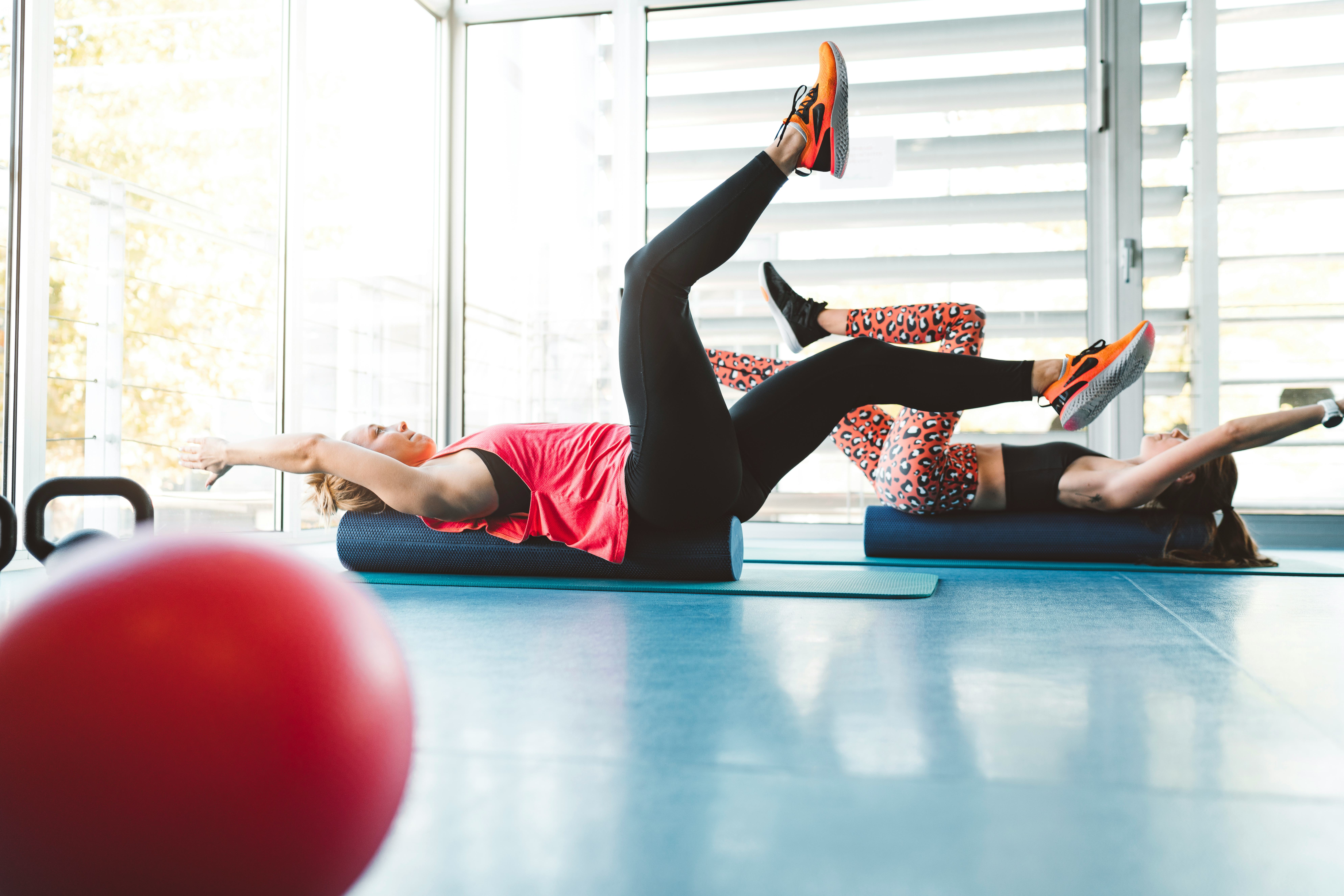 How The Dead Bug Exercise Boosts Your Functional Core Strength