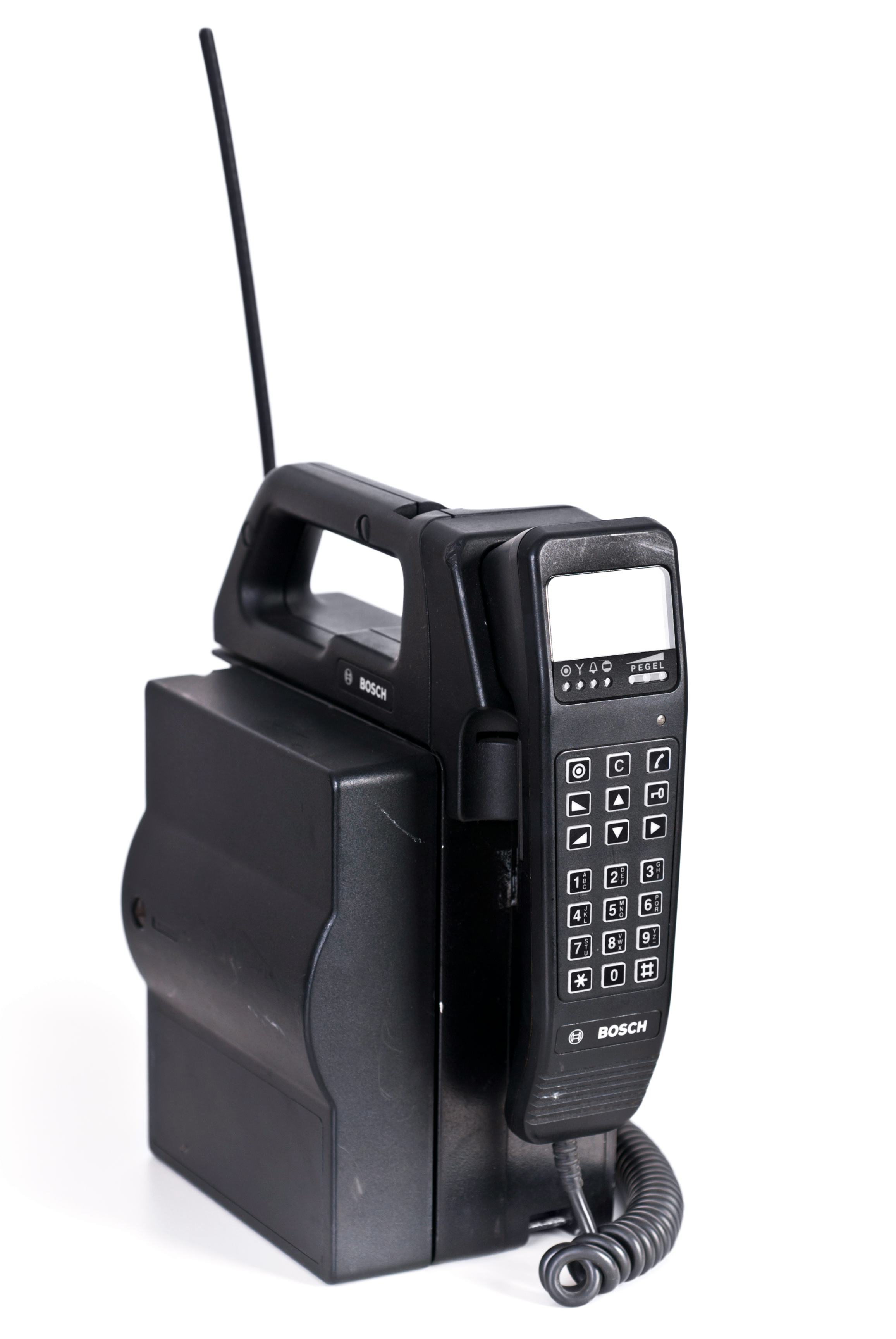 15 Pieces Of ‘90s Technology That Used To Seem So High-Tech