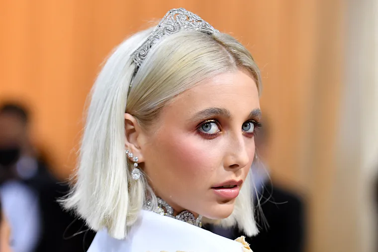 Emma Chamberlain Debuted A Platinum Blonde Bob at the Met Gala