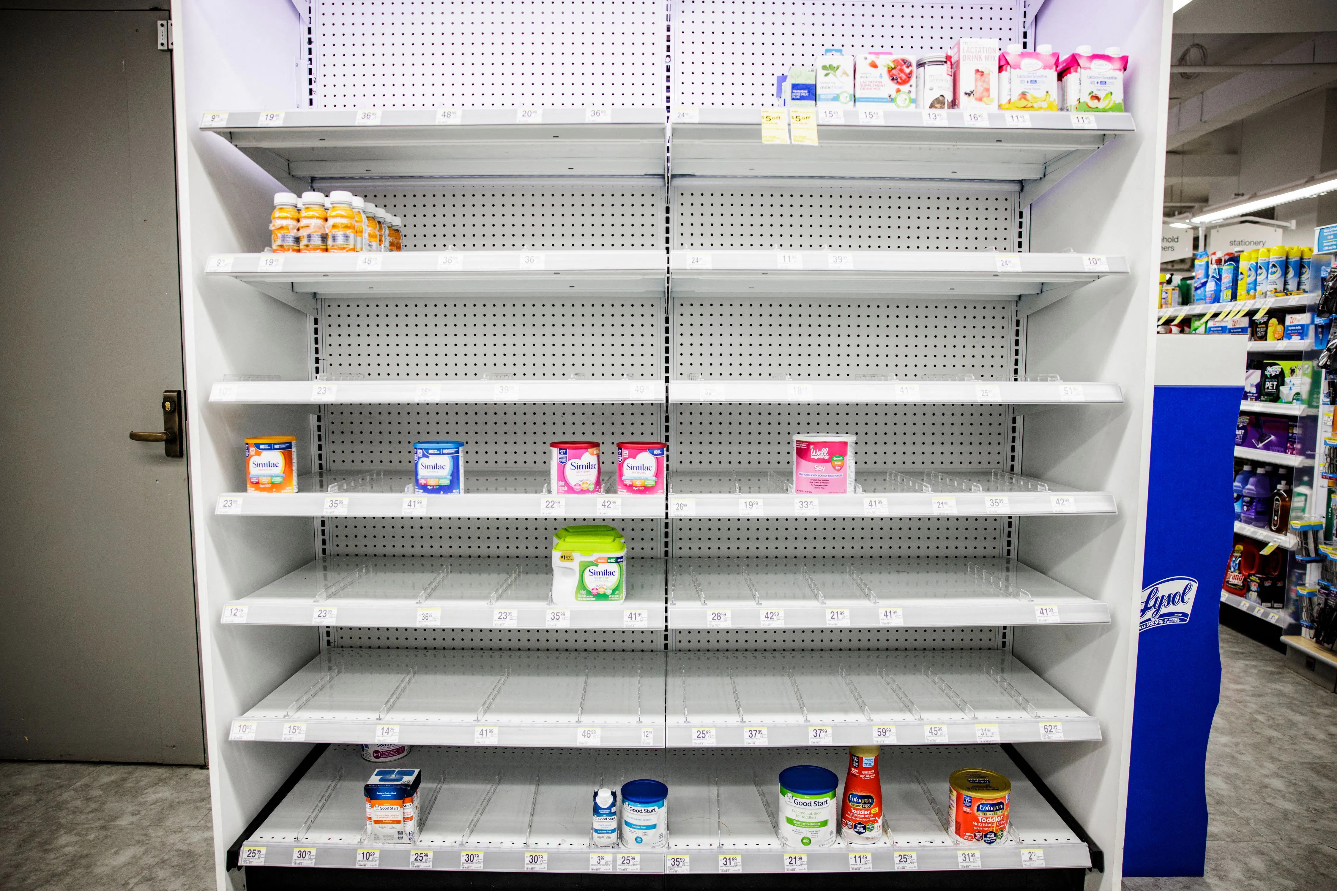 78,000 Pounds of Formula Delivered to the USA, On Shelves This Week