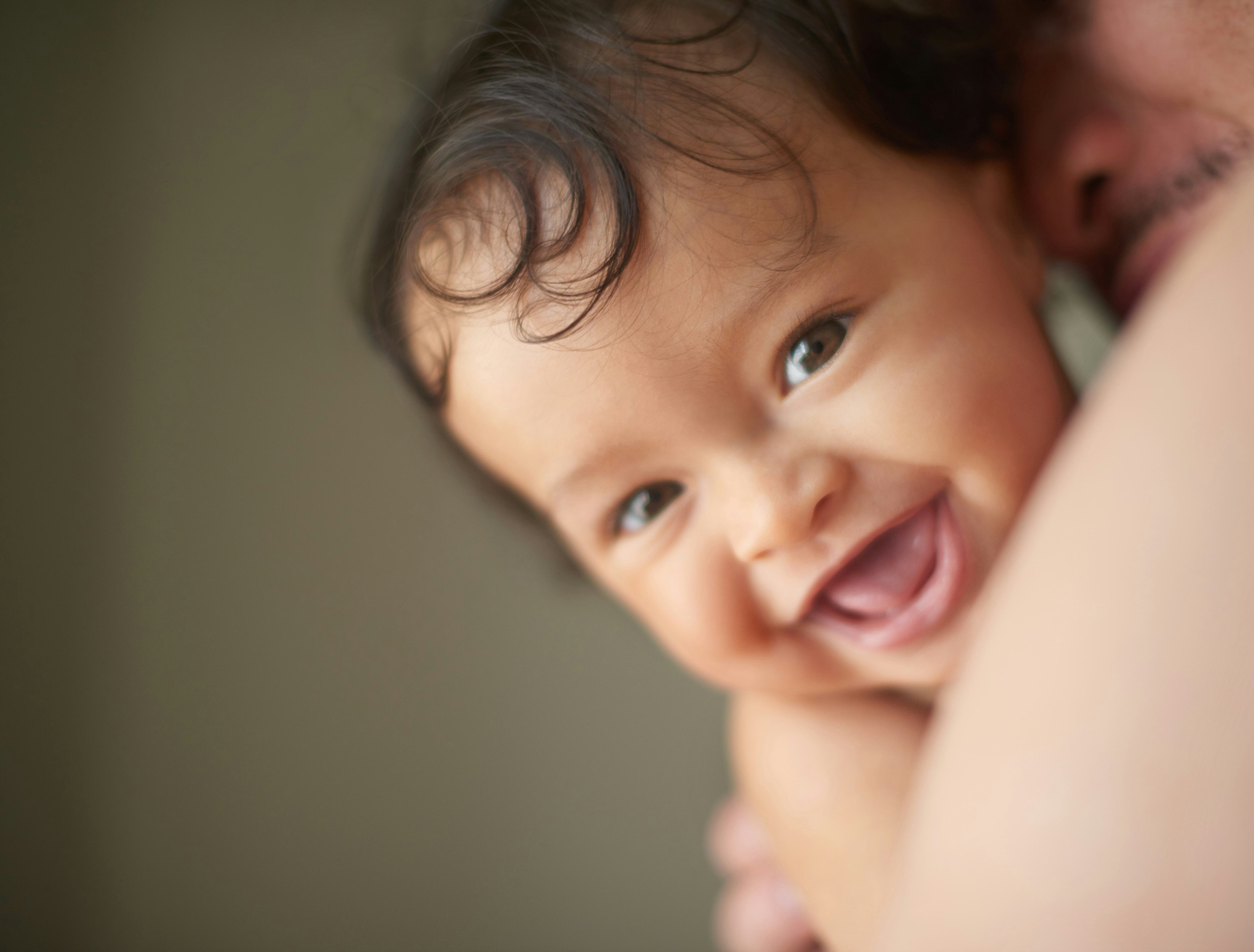 These 27 Short Middle Names For Girls Go With Anything