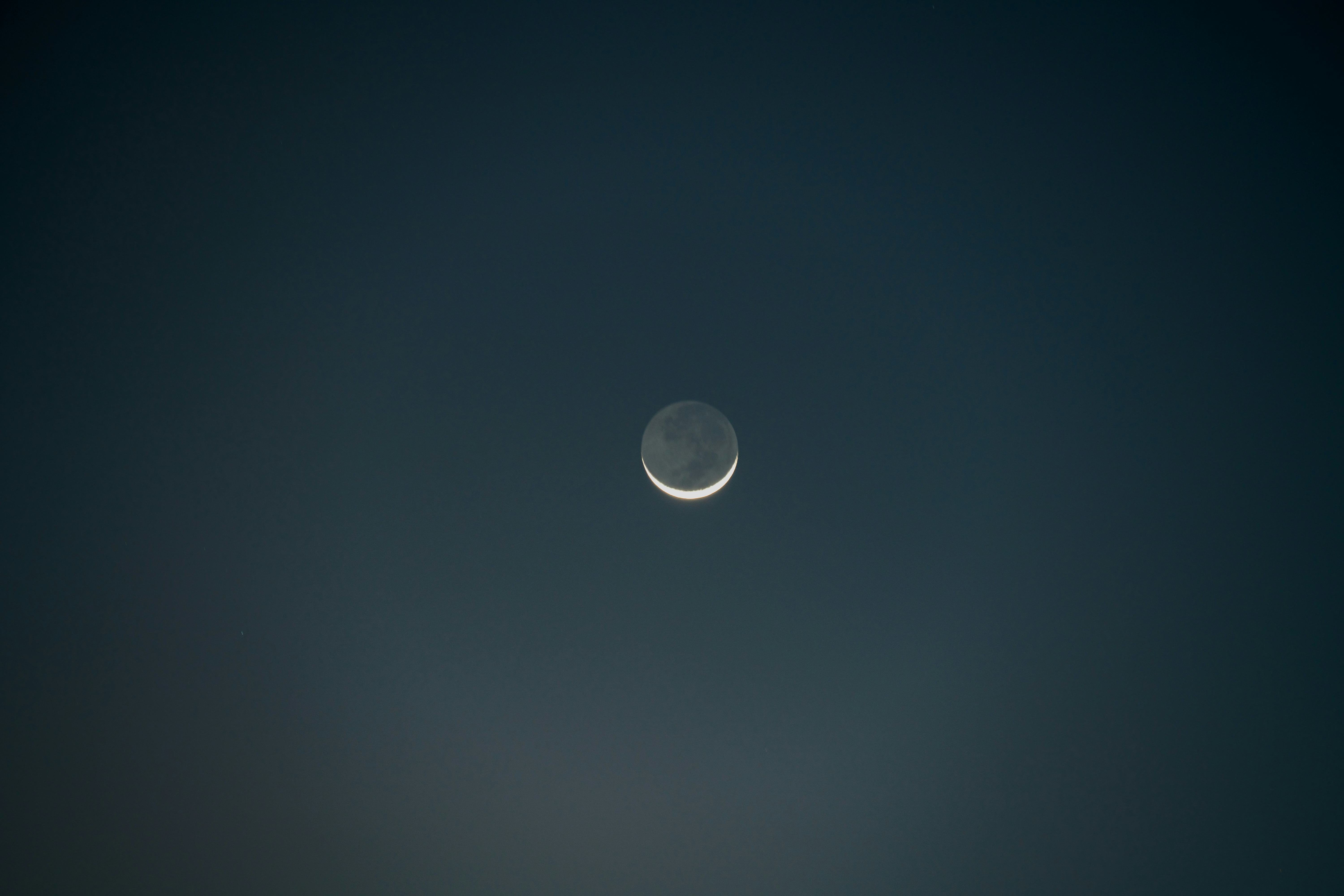 The June 2022 New Moon In Cancer Will Affect Every Zodiac Sign — Here's How