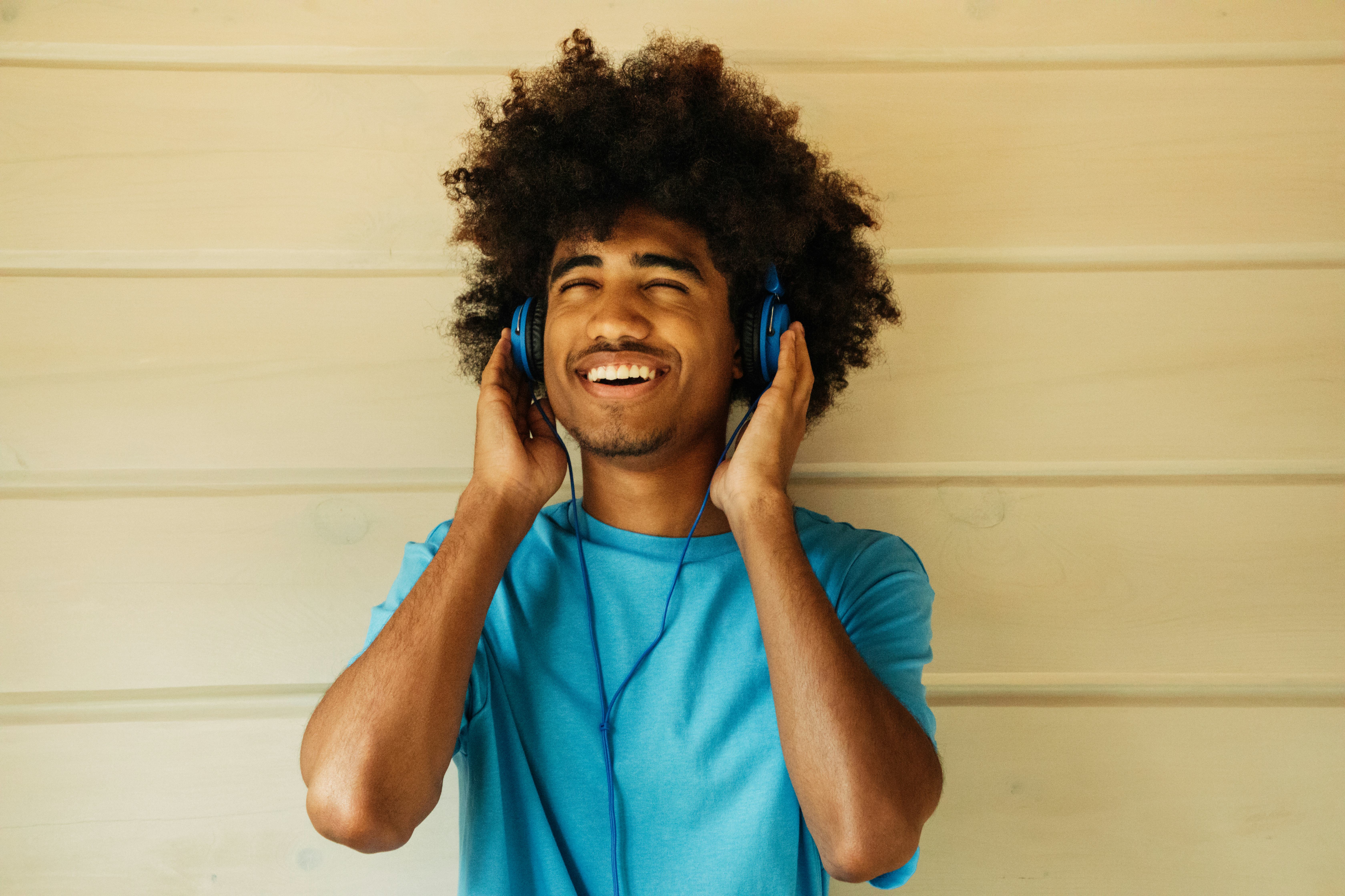 How music makes you feel may depend less on your brain than scientists ...